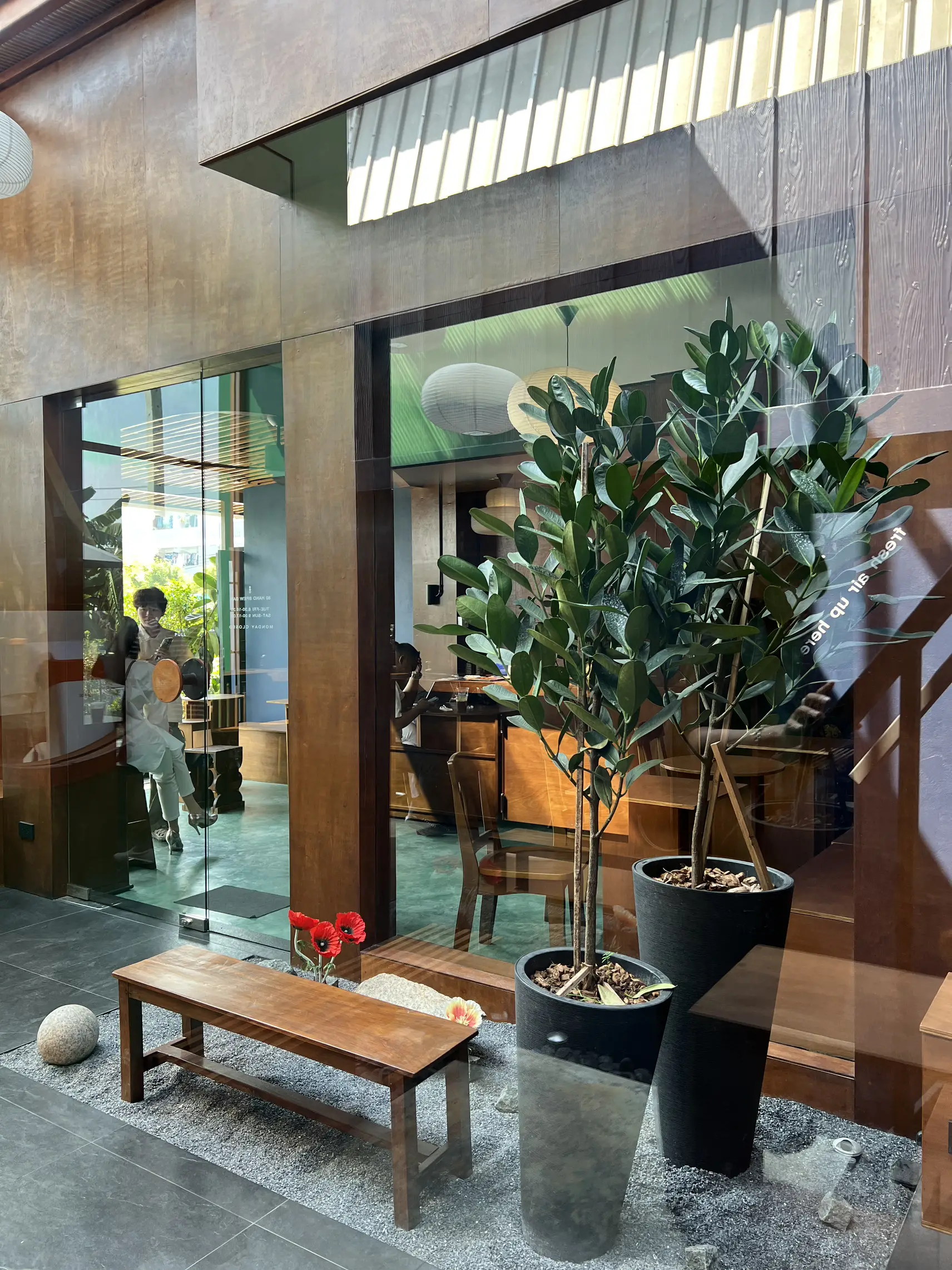 80 hand brew bar คาเฟ่ย่านอุดมสุข | แกลเลอรีที่โพสต์โดย Palmiemuay | Lemon8