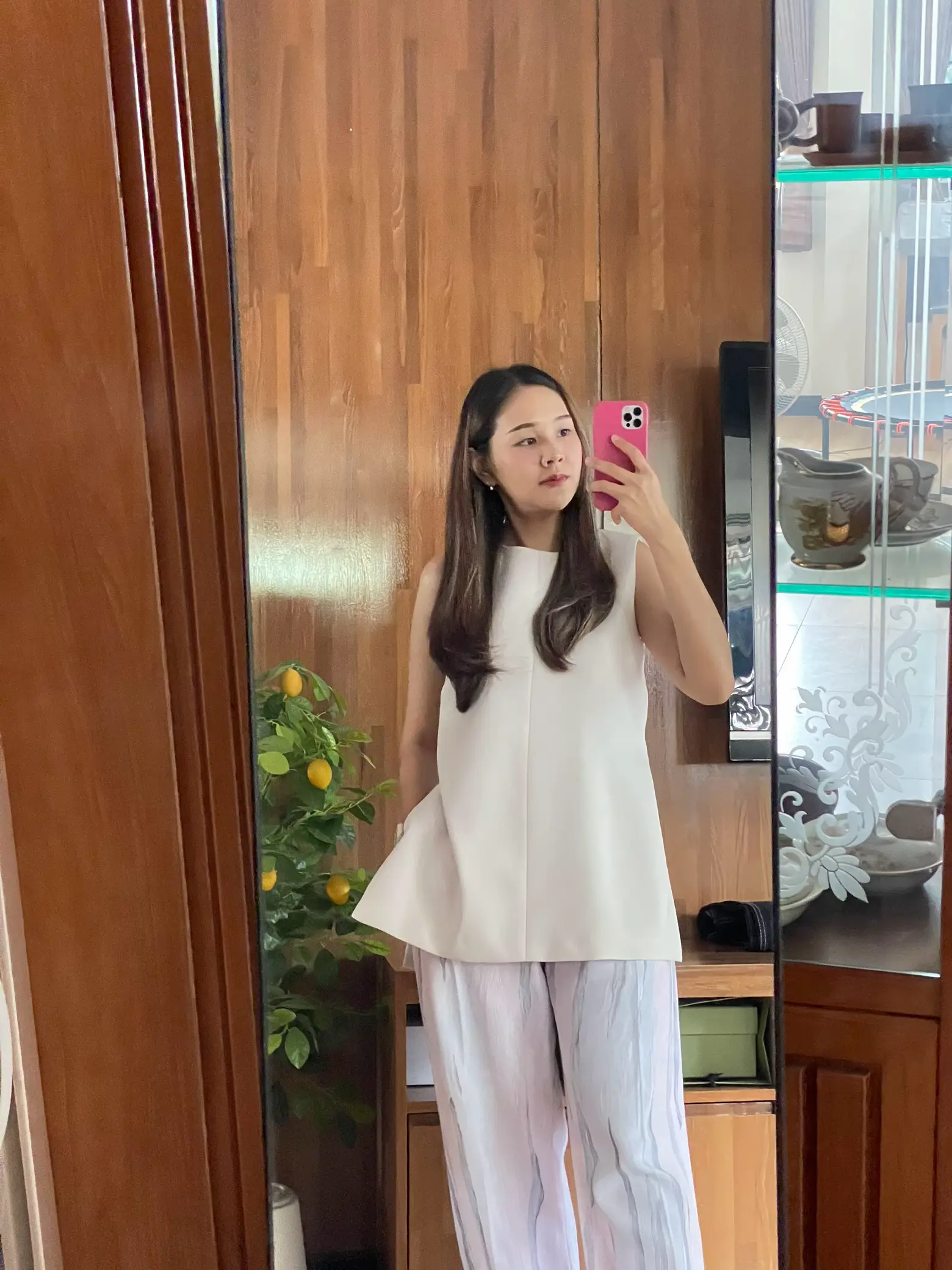รวม Minimal Outfit Idea | 153cm แต่งตัวมินิมอลไปทำงาน | แกลเลอรีที่ ...