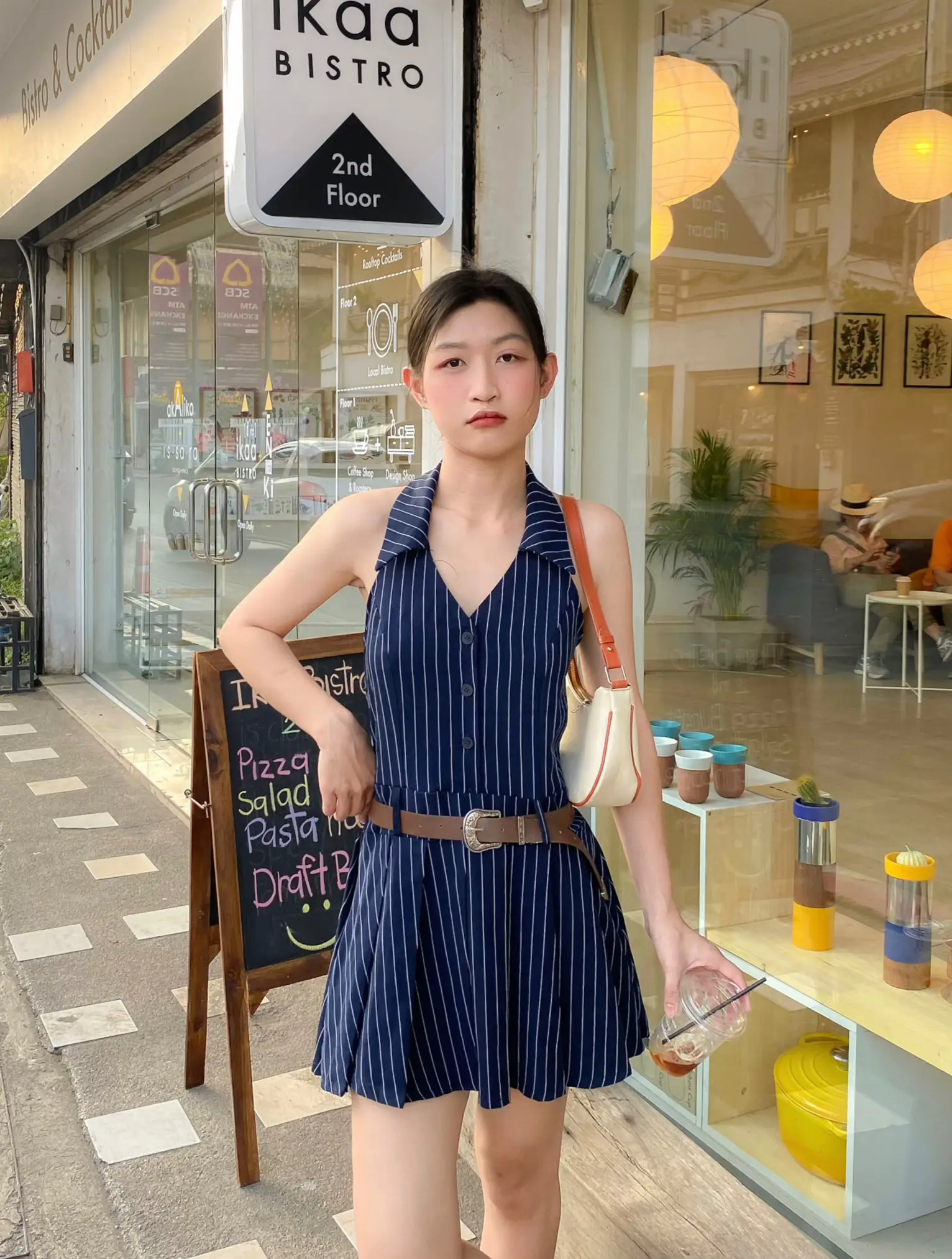 คาเฟ่เชียงใหม่มุมถ่ายรูปเก๋มาก issara coffee | แกลเลอรีที่โพสต์โดย Beamthicha | Lemon8