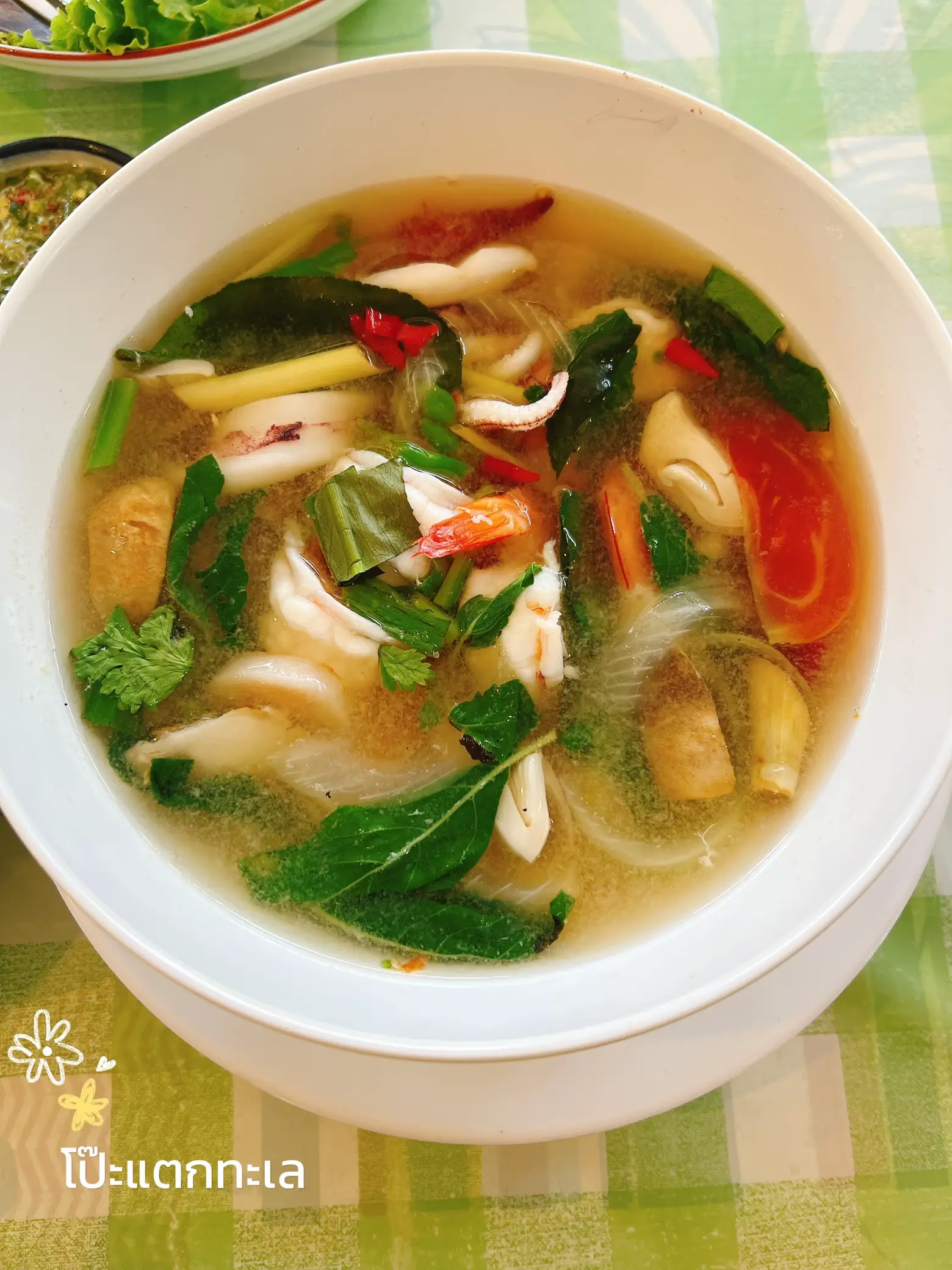 ร้านข้าวที่จริงใจ ณ ศรีราชา | แกลเลอรีที่โพสต์โดย Nan wi | Lemon8