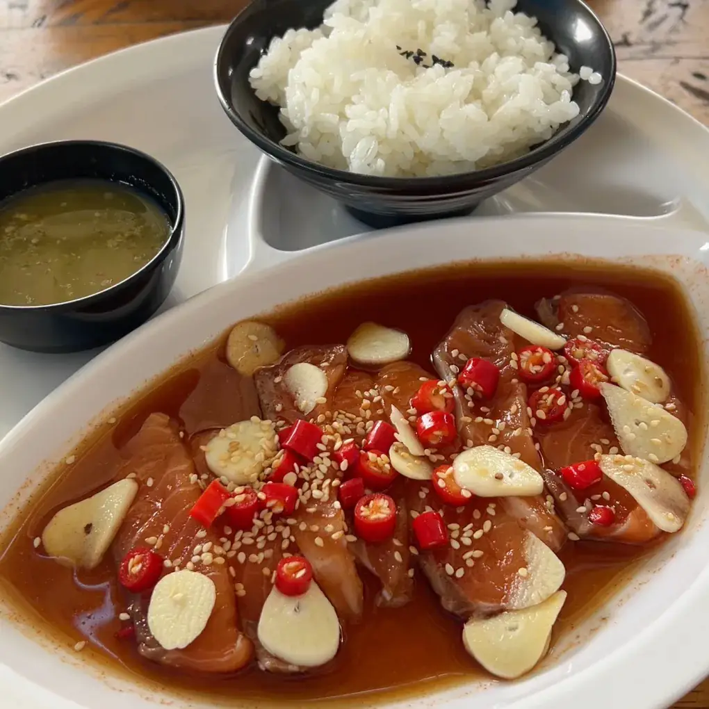 Day71 ข้าวปั้นแซลมอน กินแล้วอ้วนไหม?🍙🐟🍊 | วิดีโอที่เผยแพร่โดย เก๋เก๋แก้มกลม | Lemon8