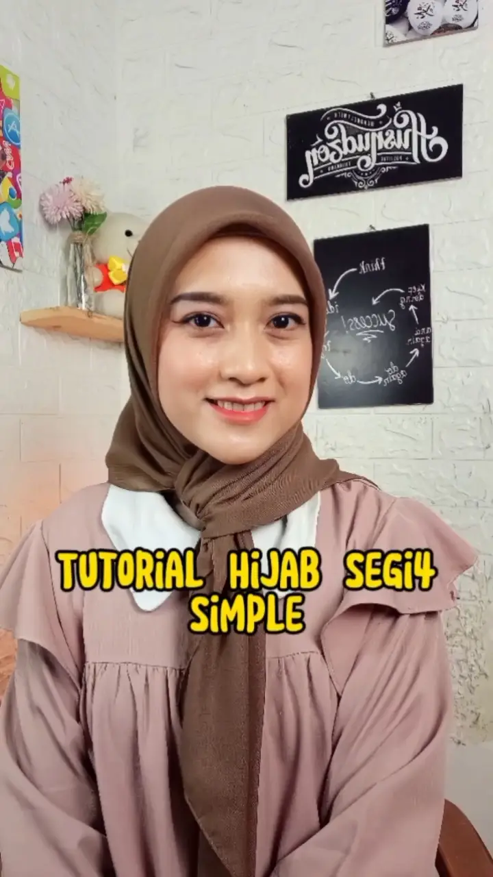 Tutorial Hijab Segi4 Simple | Video dipublikasikan oleh Anis Kurnia ...