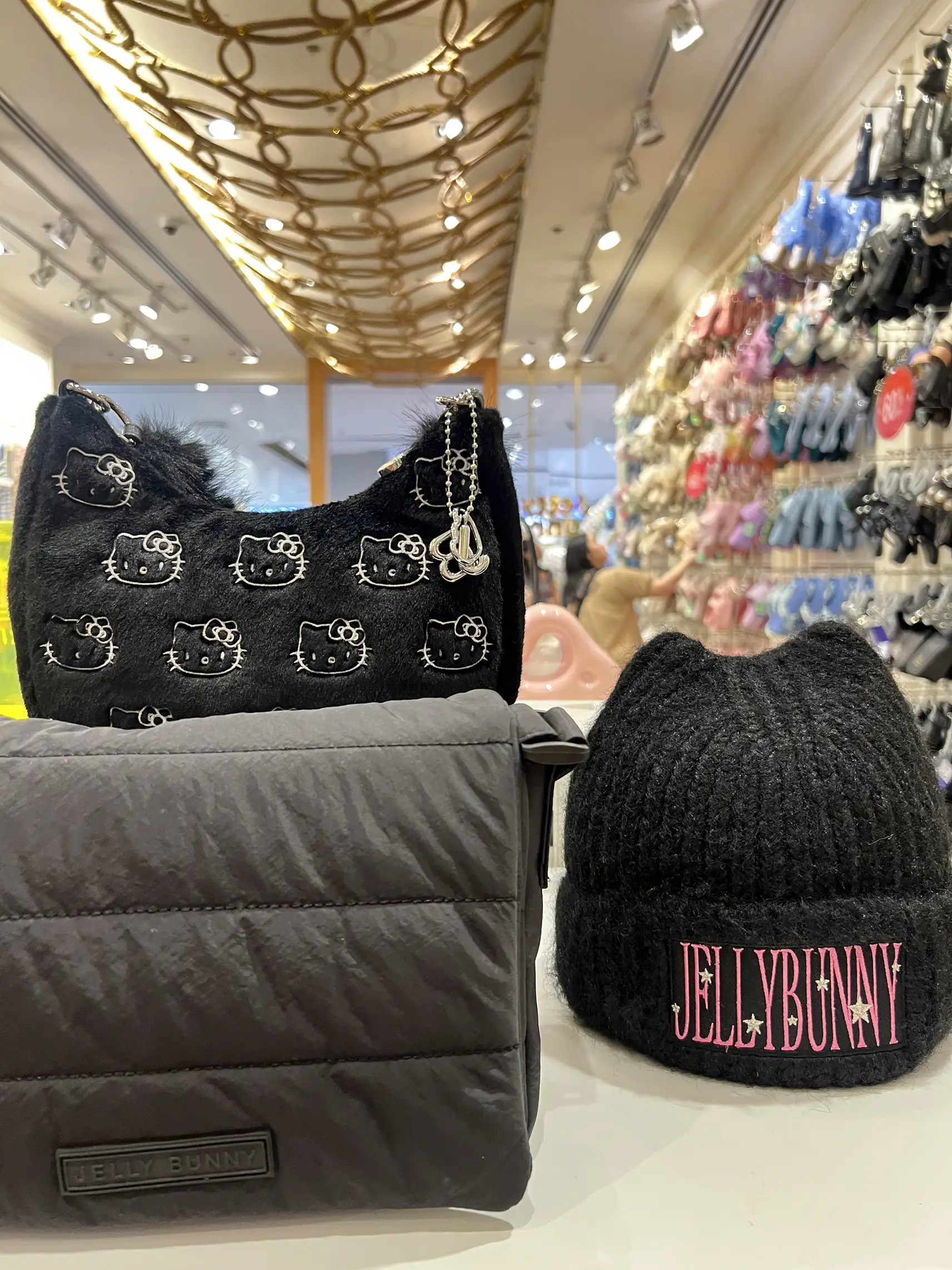 Hello kitty & jelly Bunny 🎀 | แกลเลอรีที่โพสต์โดย ตต (ตุ๊กตา) รีวิวไป ...