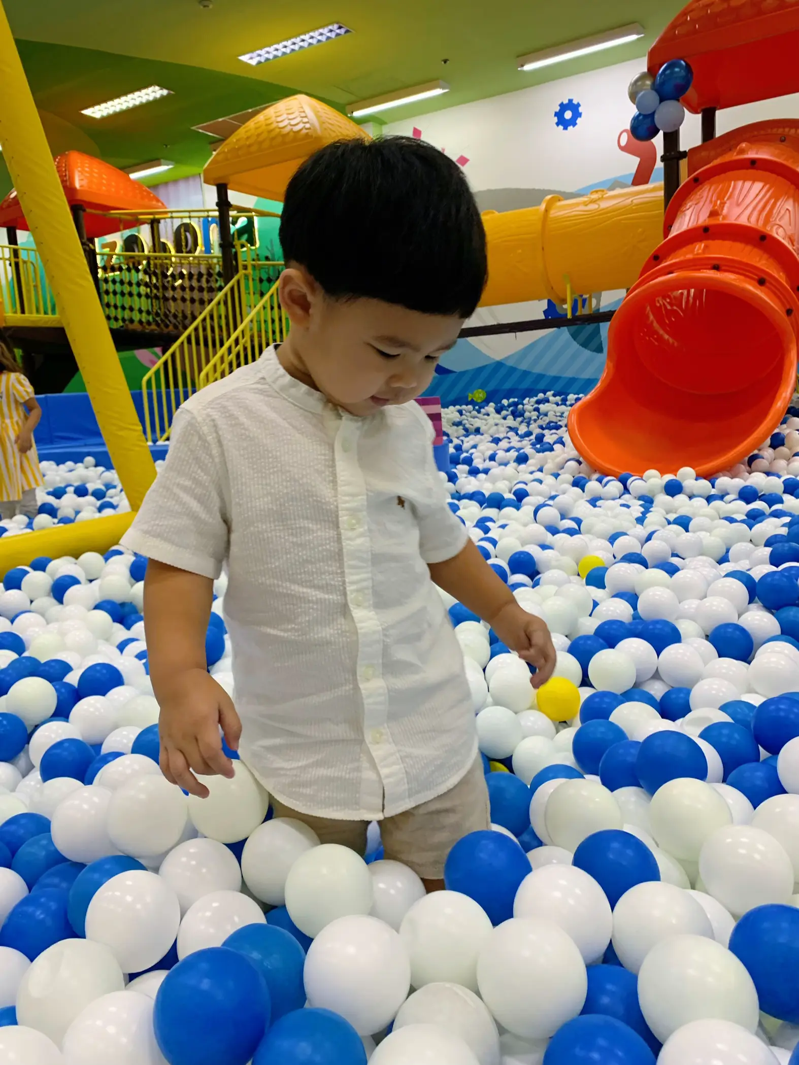 พาลูกไปปล่อยพลัง @kidzoona !! 🎪 | แกลเลอรีที่โพสต์โดย Mama and Oscar ...