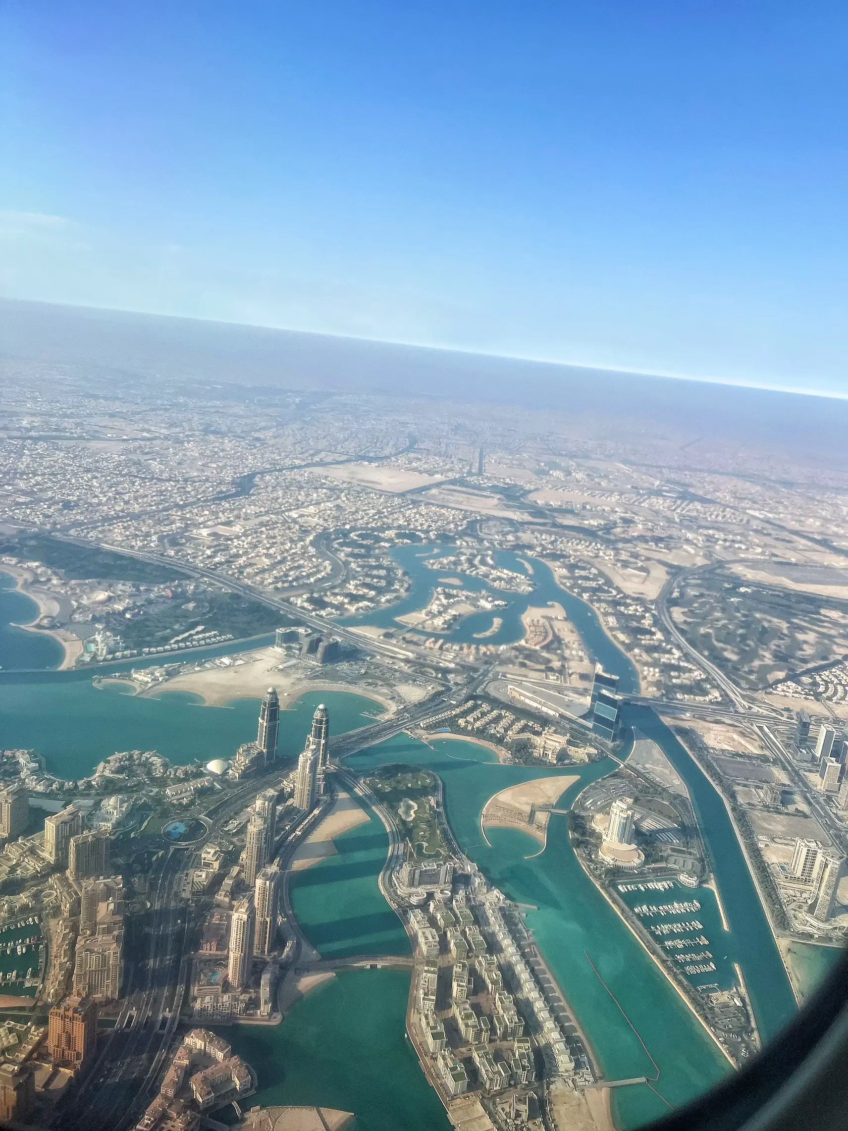 วิวบนเครื่องบิน จาก การ์ต้า - อียิปย์ Cairo | แกลเลอรีที่โพสต์โดย WithMyShutter | Lemon8