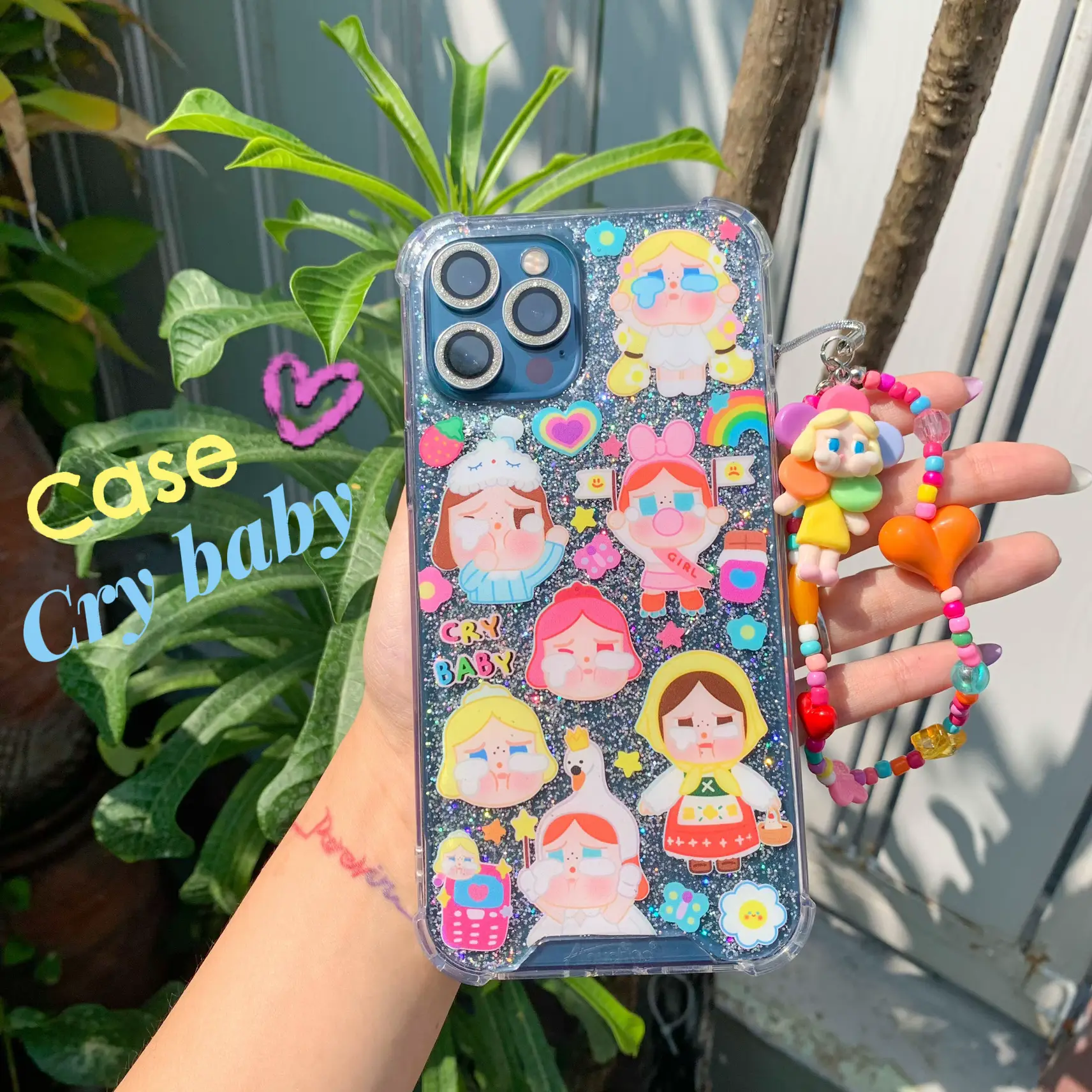 เคสไอโฟน Cry baby ️ | แกลเลอรีที่โพสต์โดย .𝑷𝒂𝒓𝒆𝒓𝒊𝒏 | Lemon8