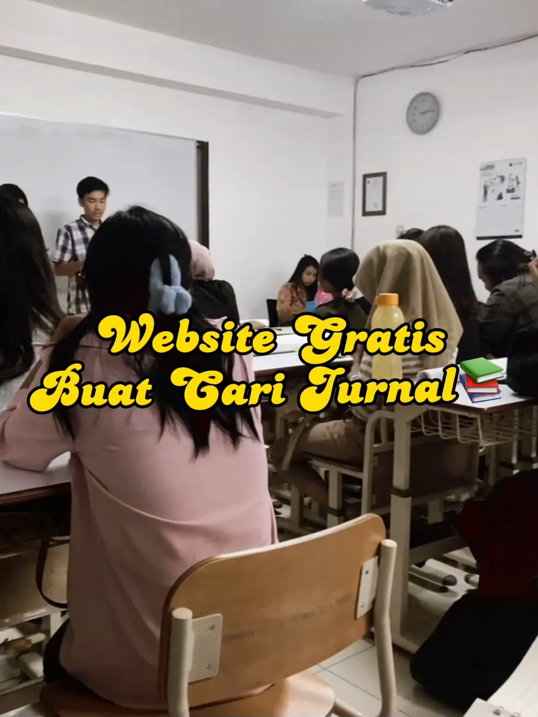 Rekomendasi Website Gratis Buat Cari Journal 😍 | Video dipublikasikan oleh Revina rt | Lemon8
