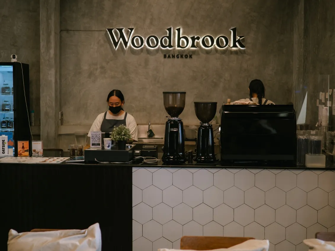 Woodbrook : คาเฟ่ทรงวาด วิวแม่น้ำเจ้าพระยา 📷 | แกลเลอรีที่โพสต์โดย ค น ...