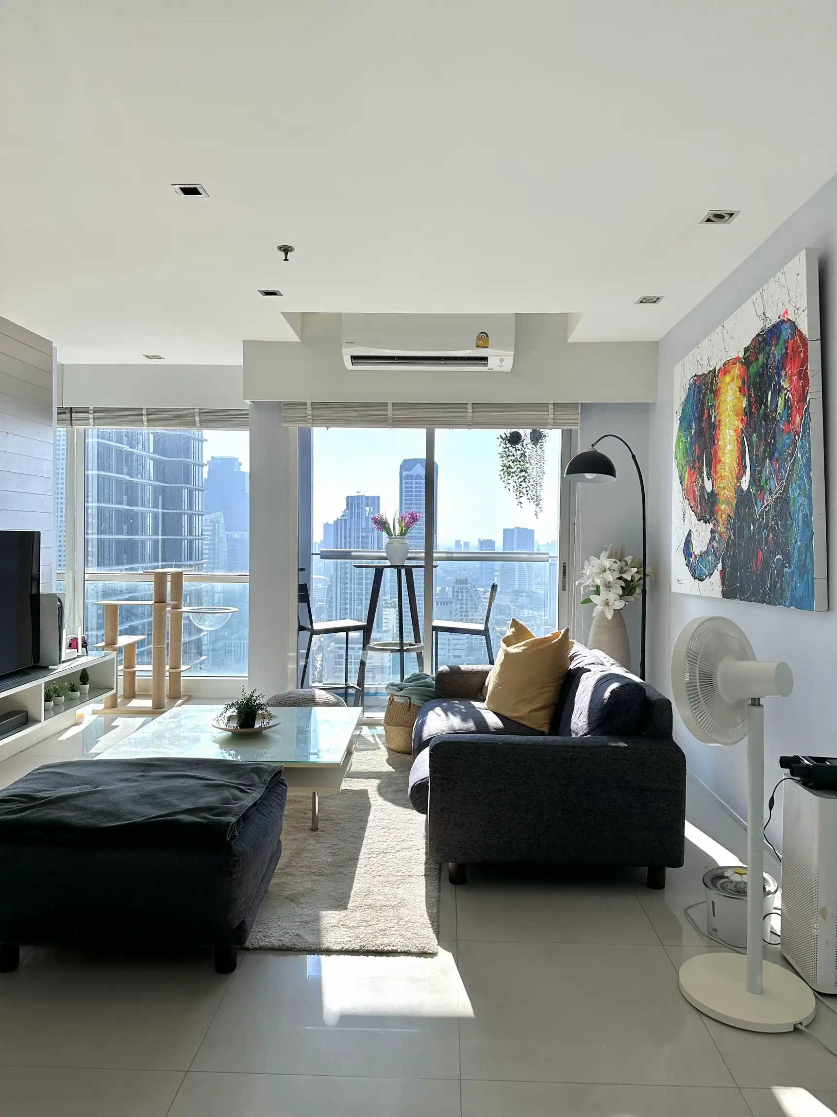 เฟอร์นิเจอร์หลักหมื่น จ่ายแค่หลักพัน 💸🤑 | แกลเลอรีที่โพสต์โดย ChuTang | Lemon8