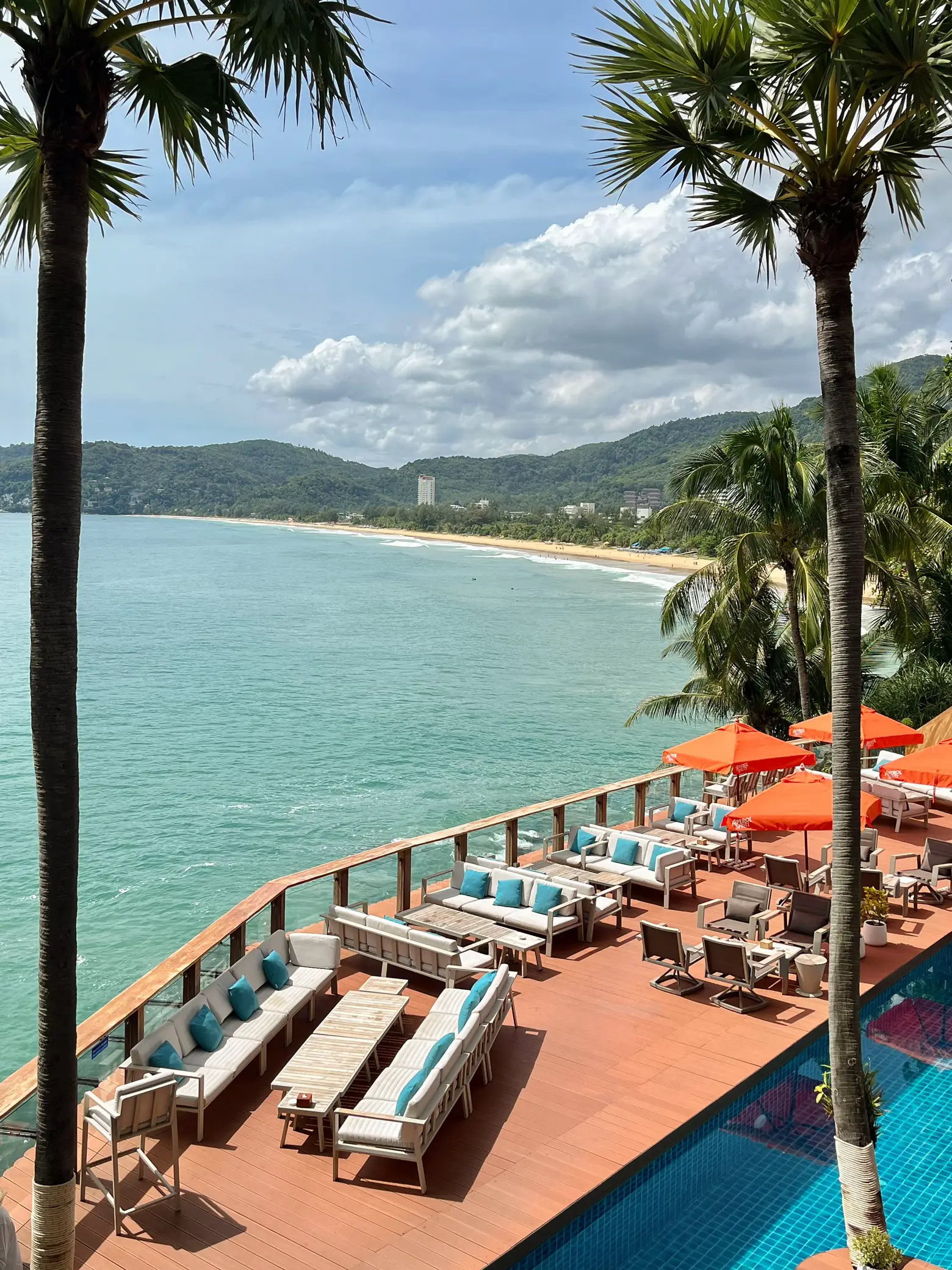 ร้านคาเฟ่ภูเก็ตฟีลกู้ดมาก ! | แกลเลอรีที่โพสต์โดย hz_llii | Lemon8