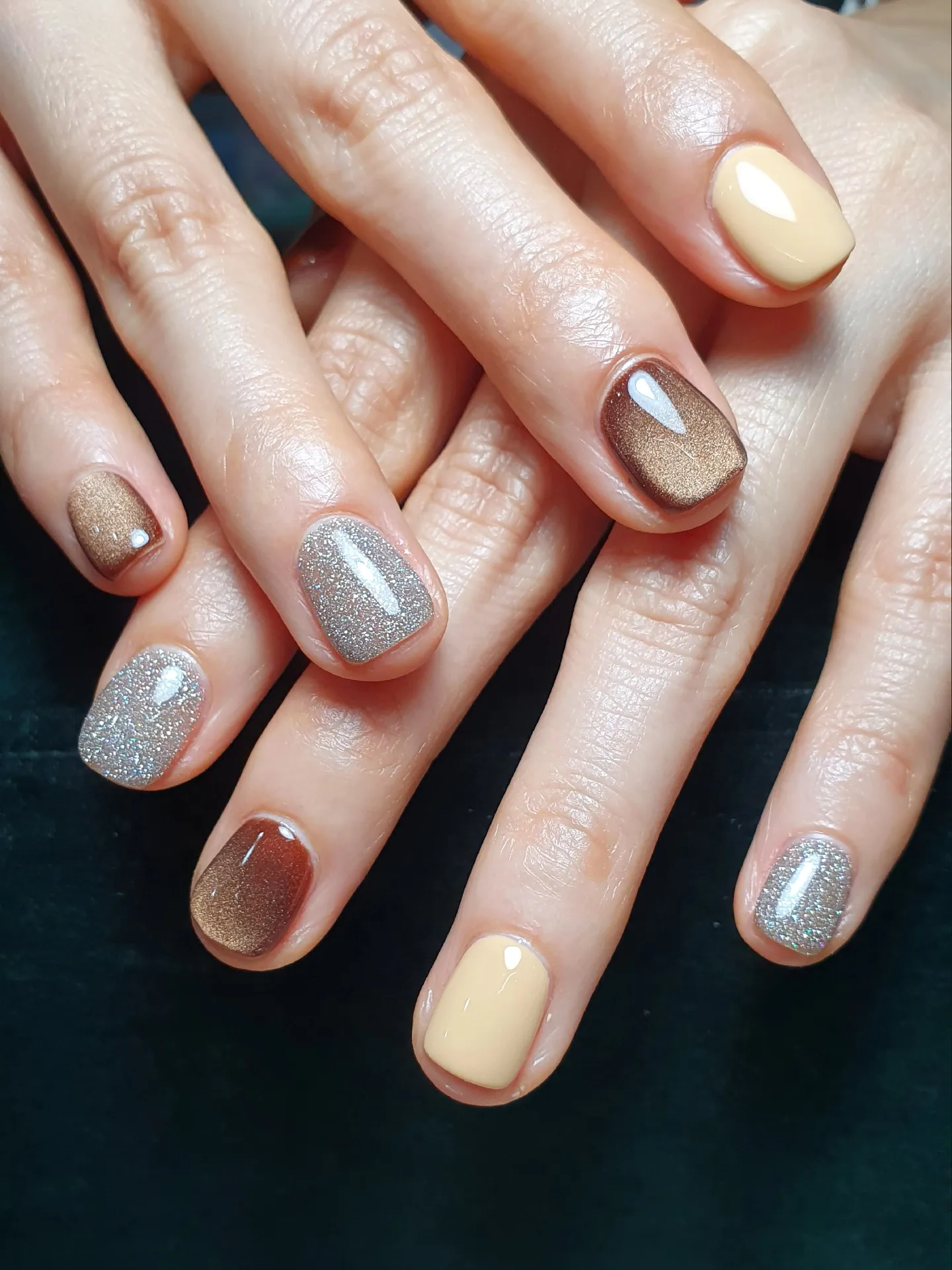 Idea Nail everyday look | แกลเลอรีที่โพสต์โดย Nail at home | Lemon8