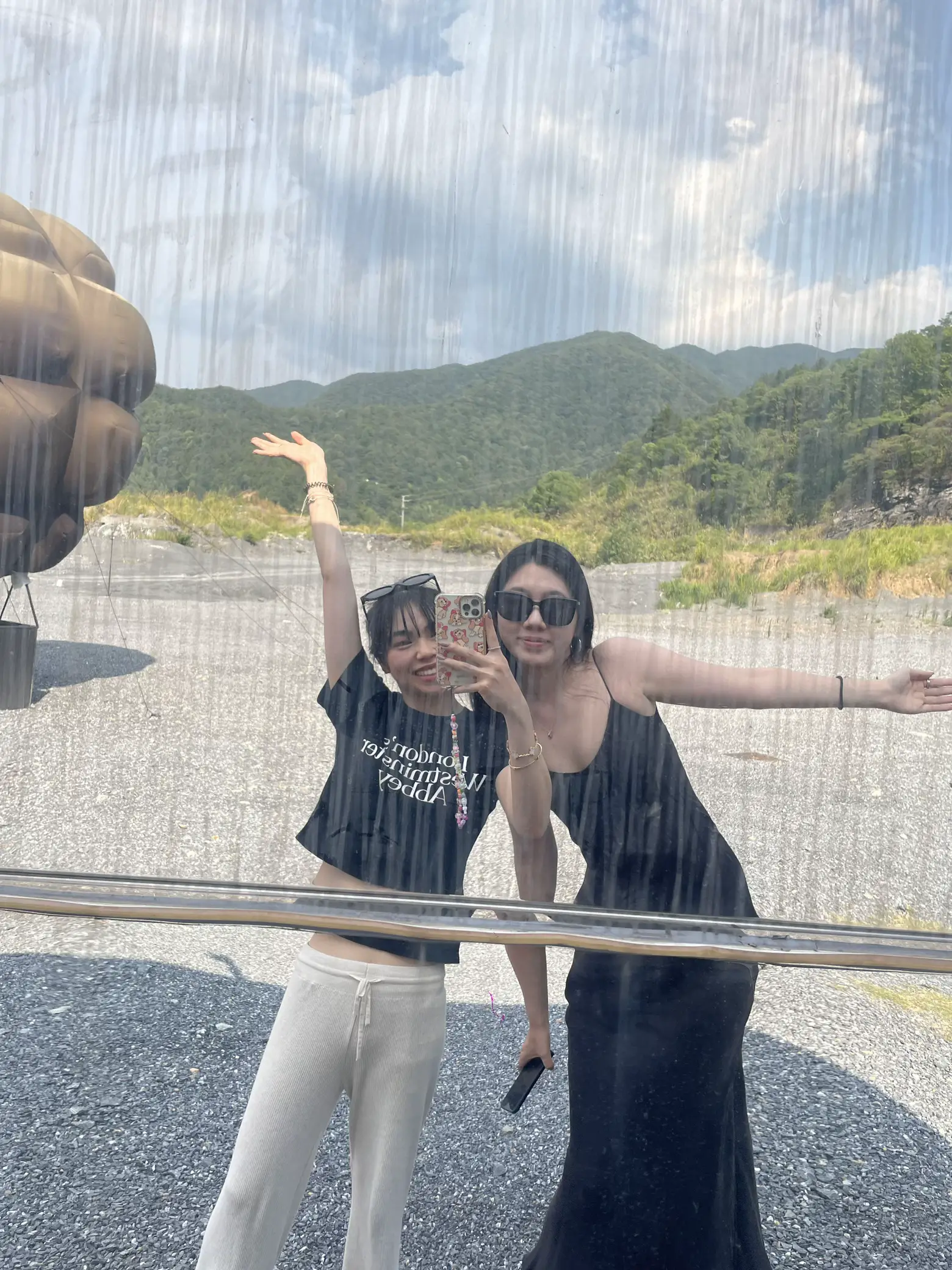 ICELAND IN ASIA? 🧊🏝️ บิน 4 ชมก็ถึงแล้ว! | แกลเลอรีที่โพสต์โดย phployy | Lemon8