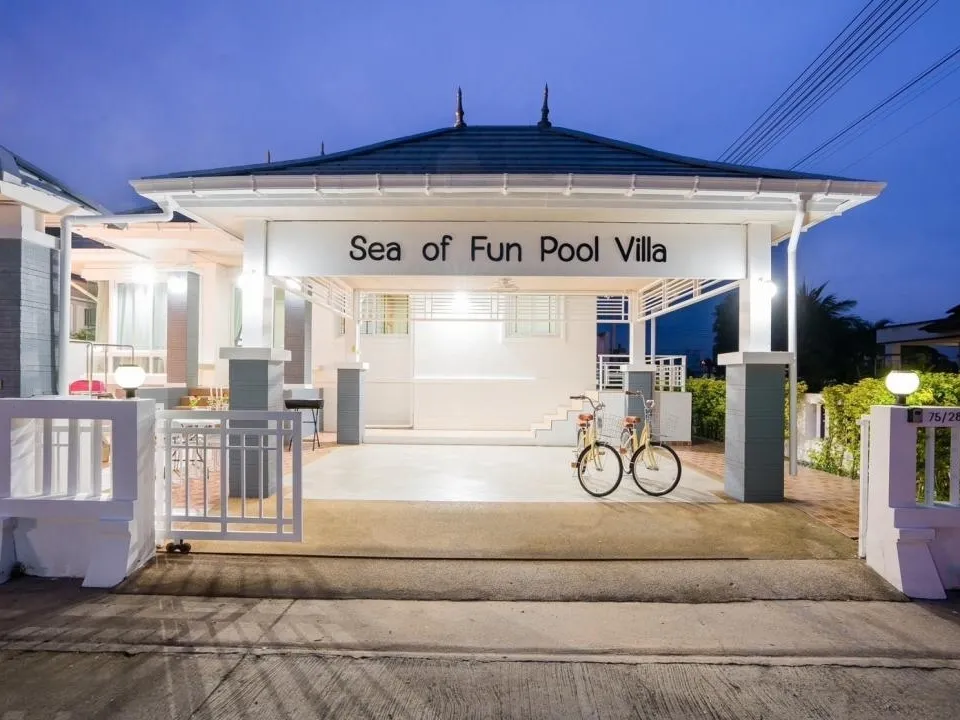 🏖️Sea of Fun Pool Villa🏖️พูลวิลล่าใกล้หาดบางเสร่ | แกลเลอรีที่โพสต์โดย ...