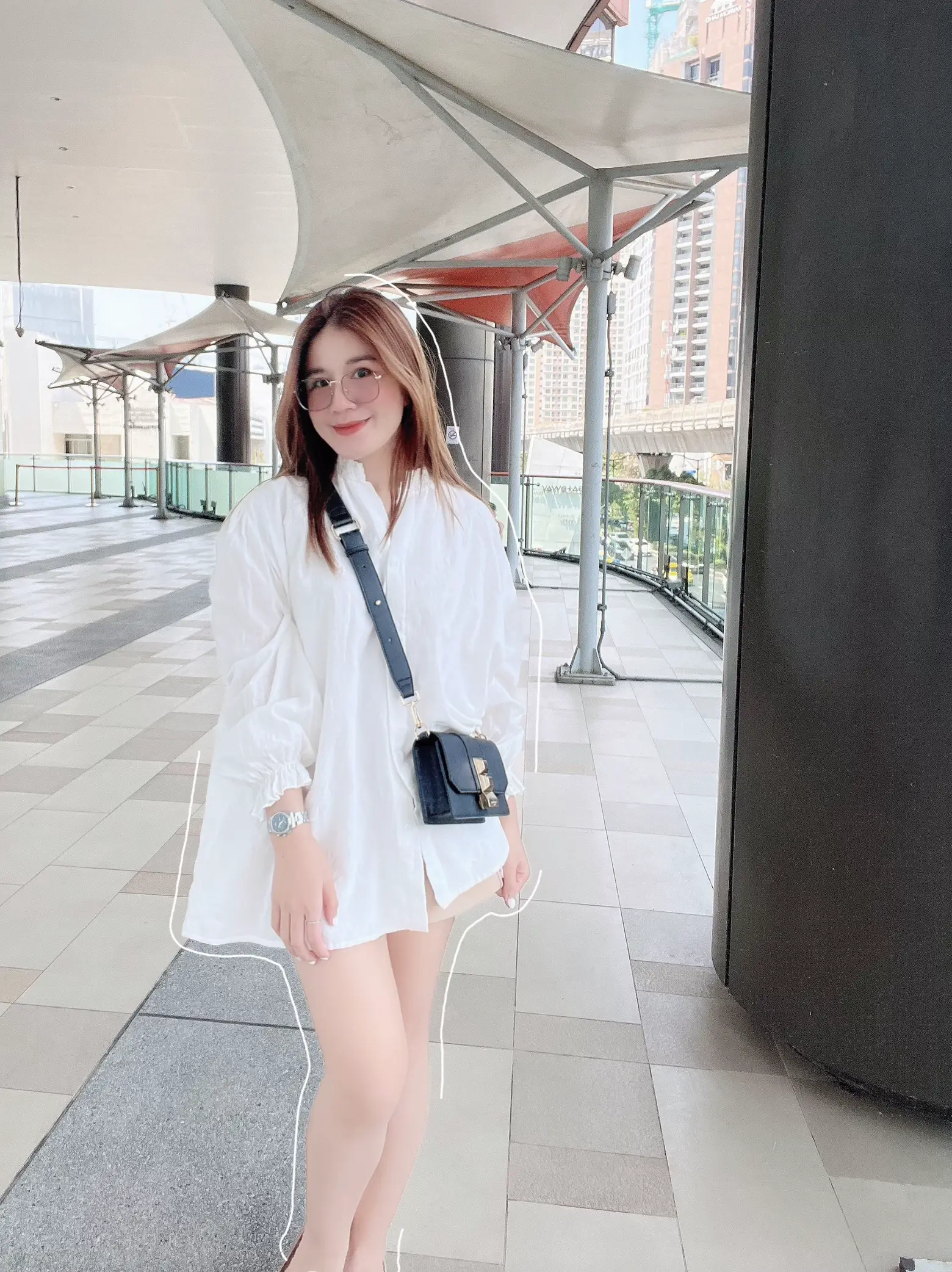 OOTD เสื้อขาวตัวโปรดสำหรับสาว 155 cm📏 | แกลเลอรีที่โพสต์โดย 𝐉𝐨𝐲𝐲🍒 | Lemon8