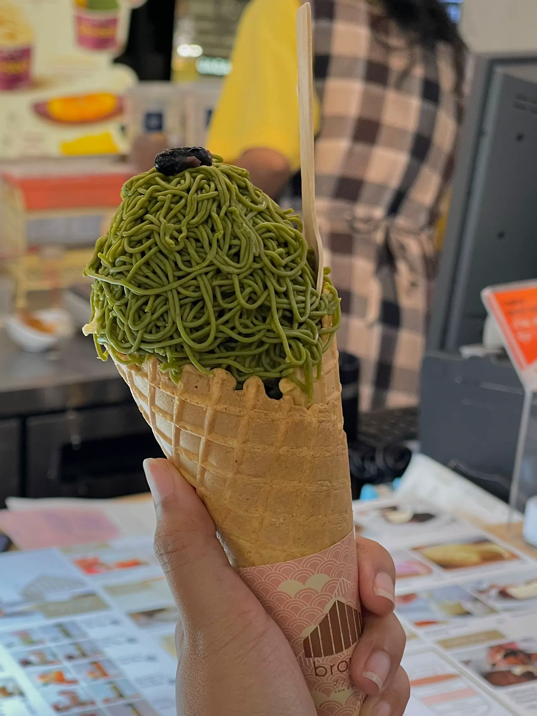 🍦 Look Blanck, Japanese-style ice cream! Really delicious? 😅 | Gallery ...