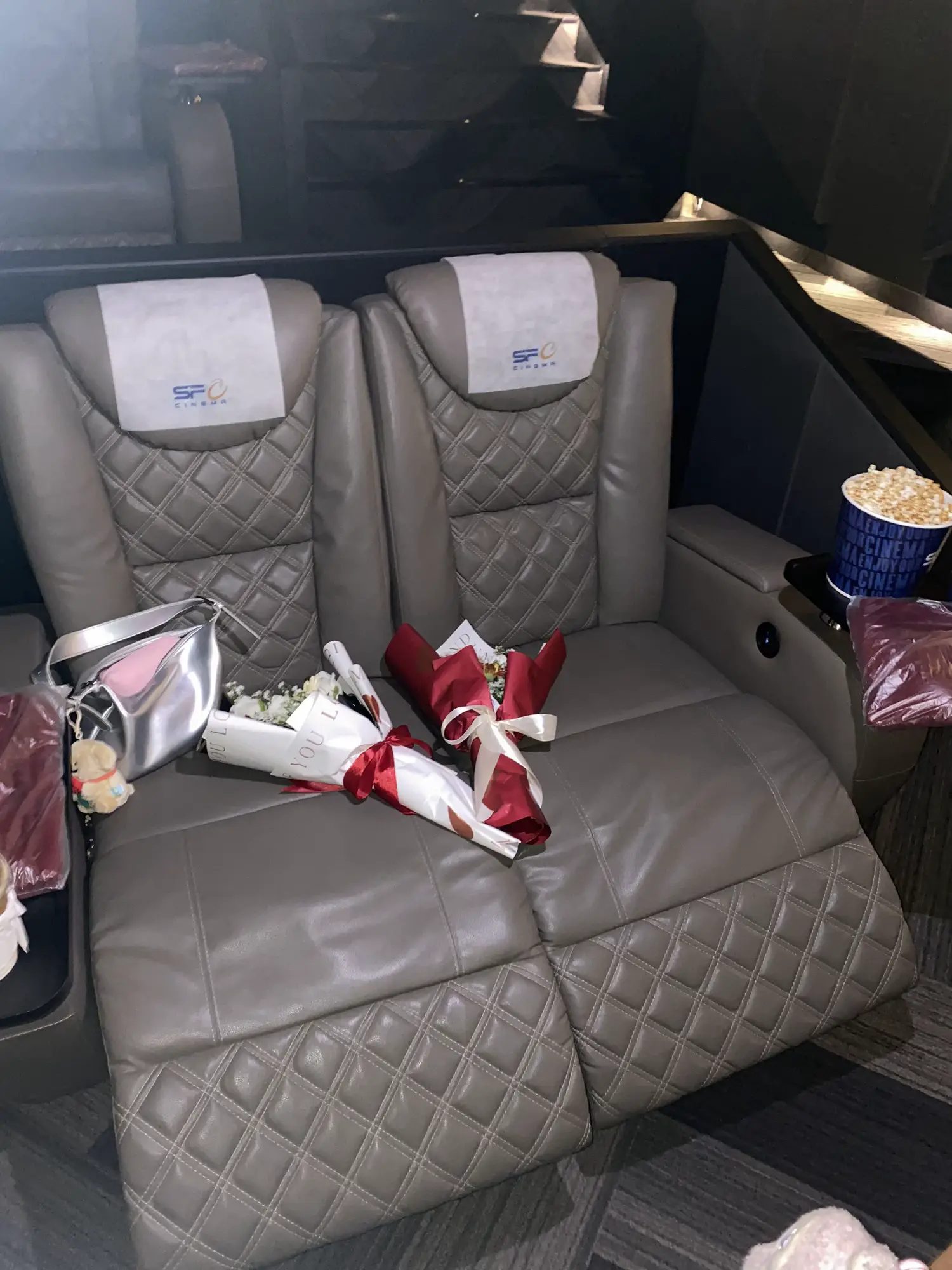 ดู Inside Out 2 @Cine Cinema MBK โรงหนังดีเบาะนอนได้🍿🎬 | แกลเลอรีที่ ...