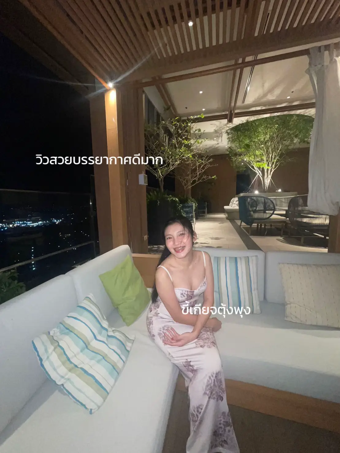 Picante rooftop พิกัด โรงแรม Centara 🌺🧊 | แกลเลอรีที่โพสต์โดย weemook | Lemon8