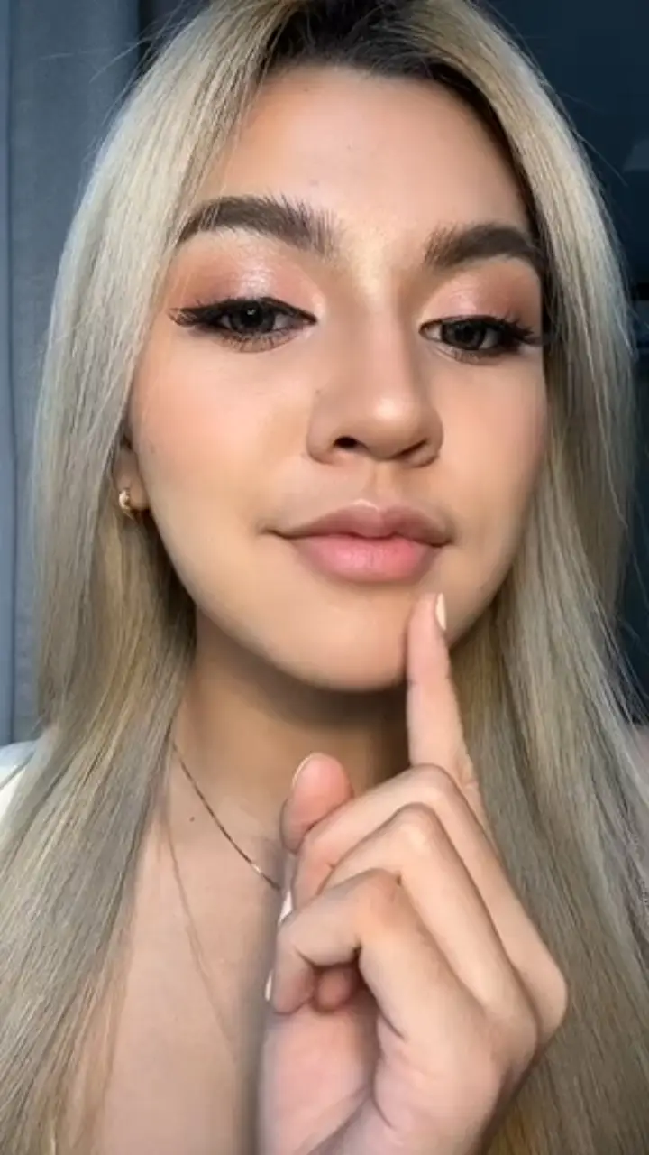 สวยมาก รถไฟค่ะวันละร้อยสีร้อยแท่งไปเลย | วิดีโอที่เผยแพร่โดย nongmoddd | Lemon8