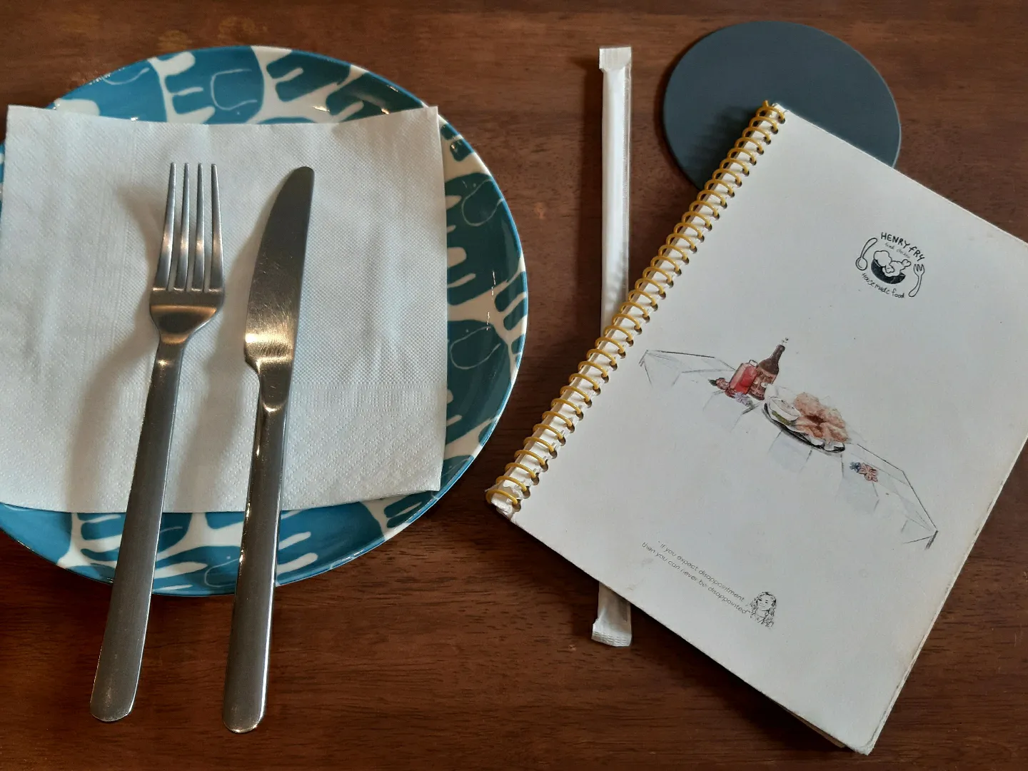 01: HENRY FRY ร้านไก่ทอดที่จองยาก แต่อร่อยนะเออ | แกลเลอรีที่โพสต์โดย ...