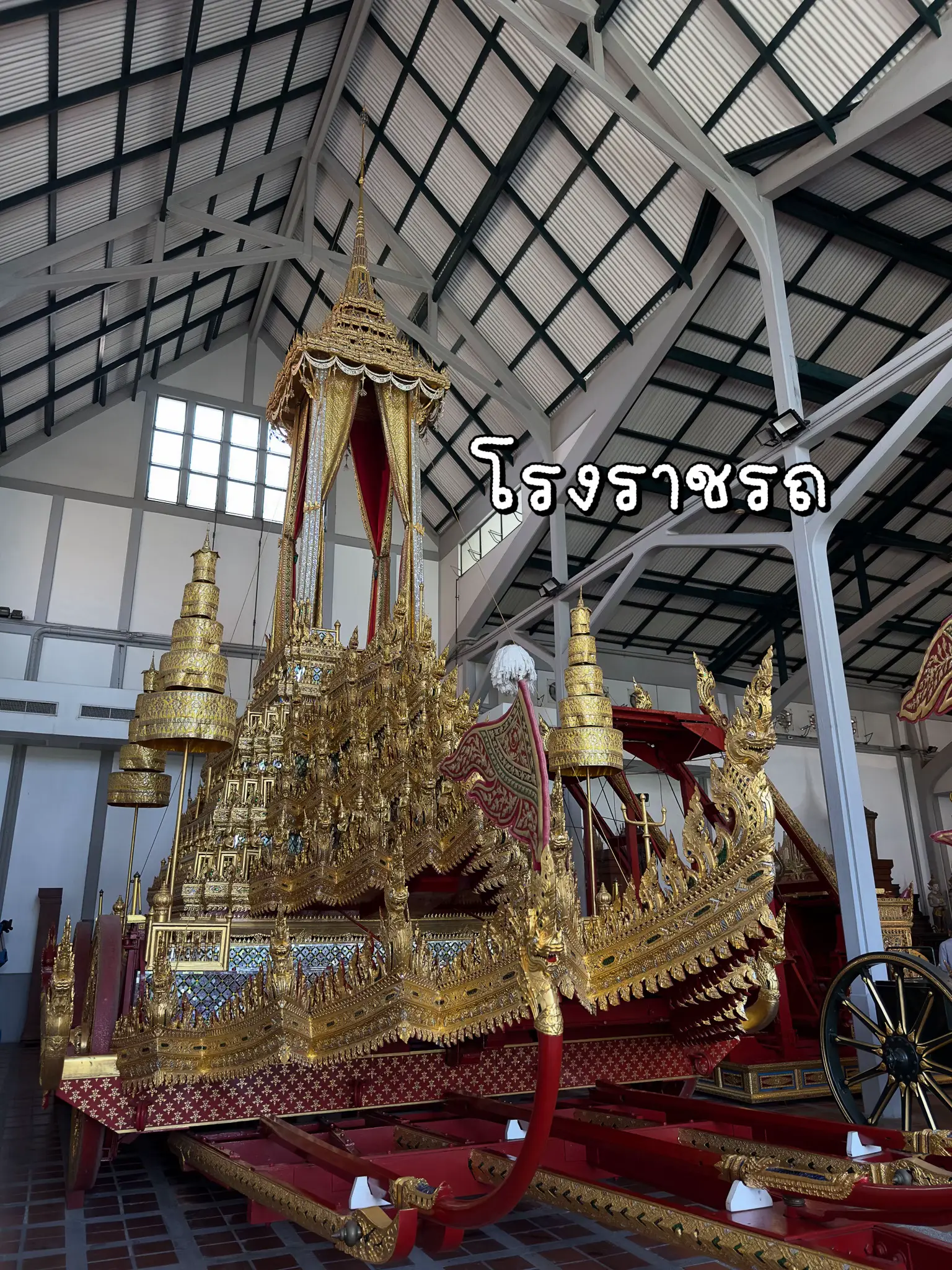 พิพิธภัณฑ์ต้องมนต์ขลัง พิพิธภัณฑสถานแห่งชาติพระนคร | แกลเลอรีที่โพสต์โดย Mona Mo | Lemon8