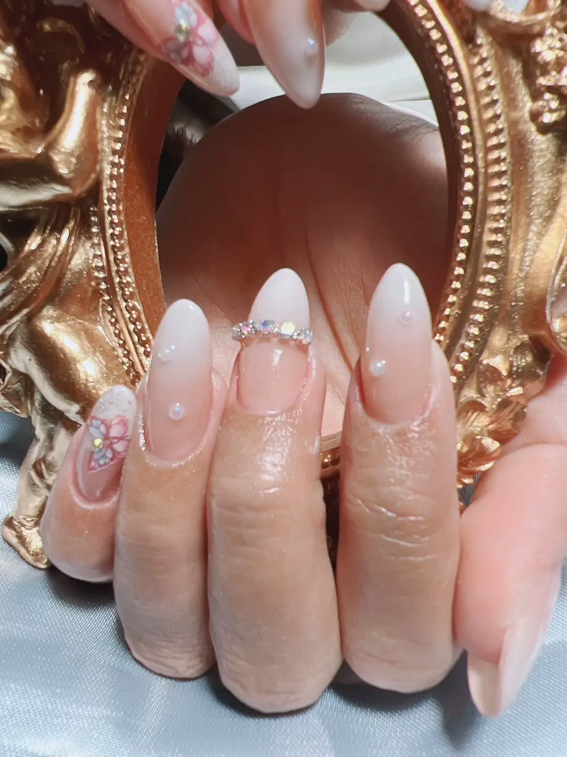 Nails | แกลเลอรีที่โพสต์โดย The Elegance | Lemon8