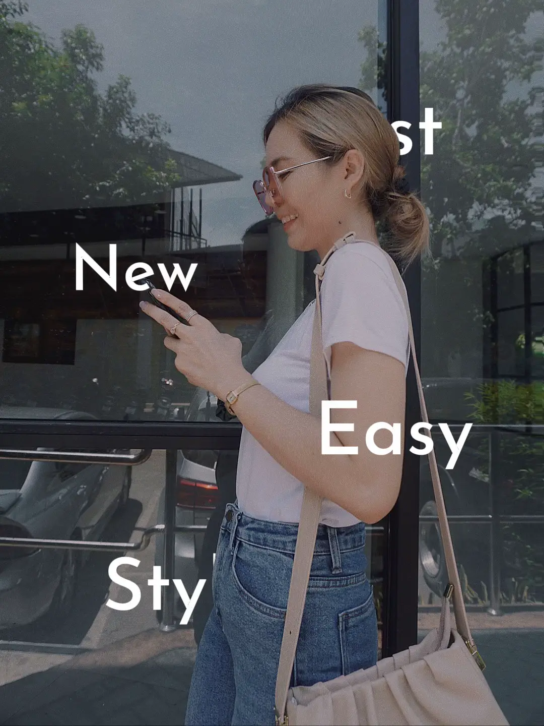 เสื้อยืดตัวโปรดกับกางเกงยีนส์ตัวเก่ง 🕶 | แกลเลอรีที่โพสต์โดย MARSHMALLOW | Lemon8