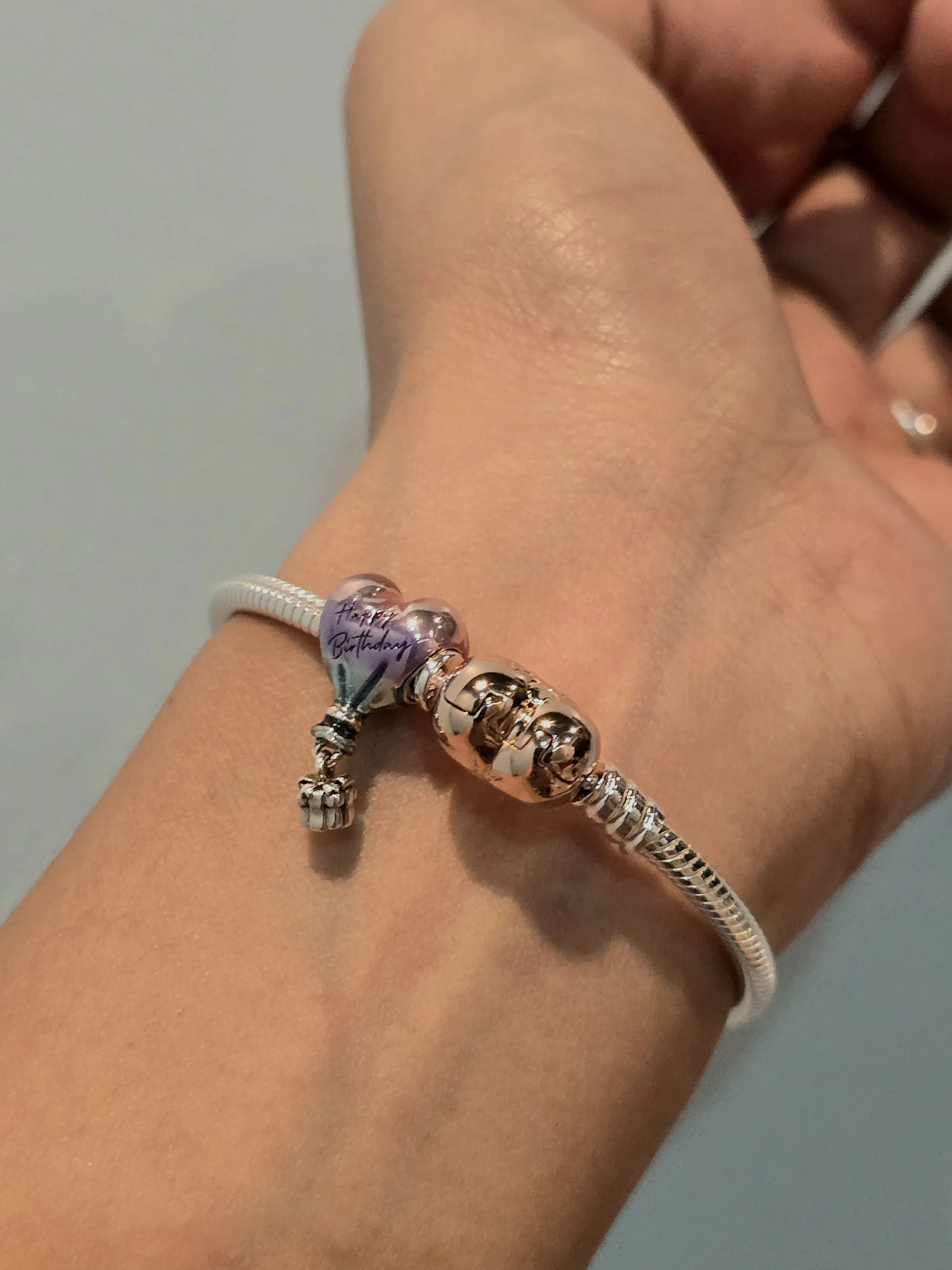 PANDORA ไอเดียของขวัญวันเกิด ชาร์ม HappyBirthday 🎂 | แกลเลอรีที่โพสต์ ...