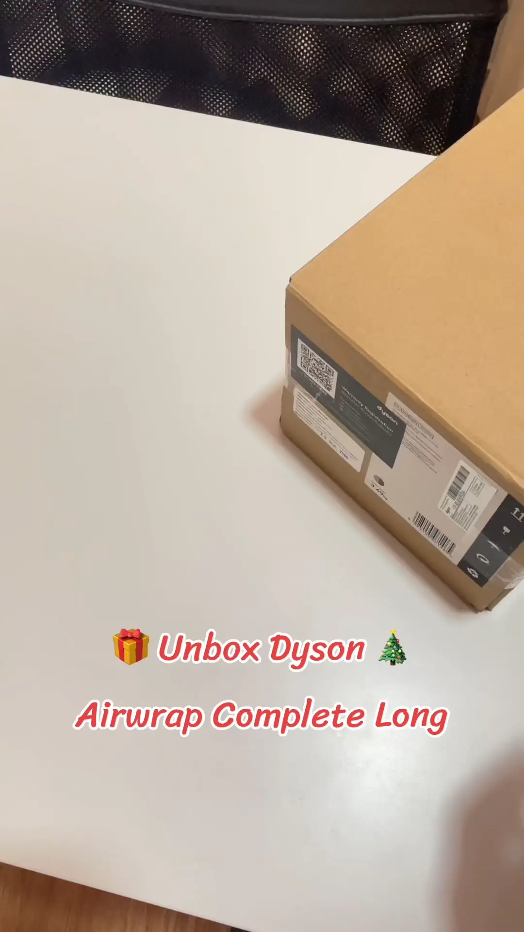 Unbox Dyson Airwrap Complete Long 🎄 | วิดีโอที่เผยแพร่โดย October youu ...