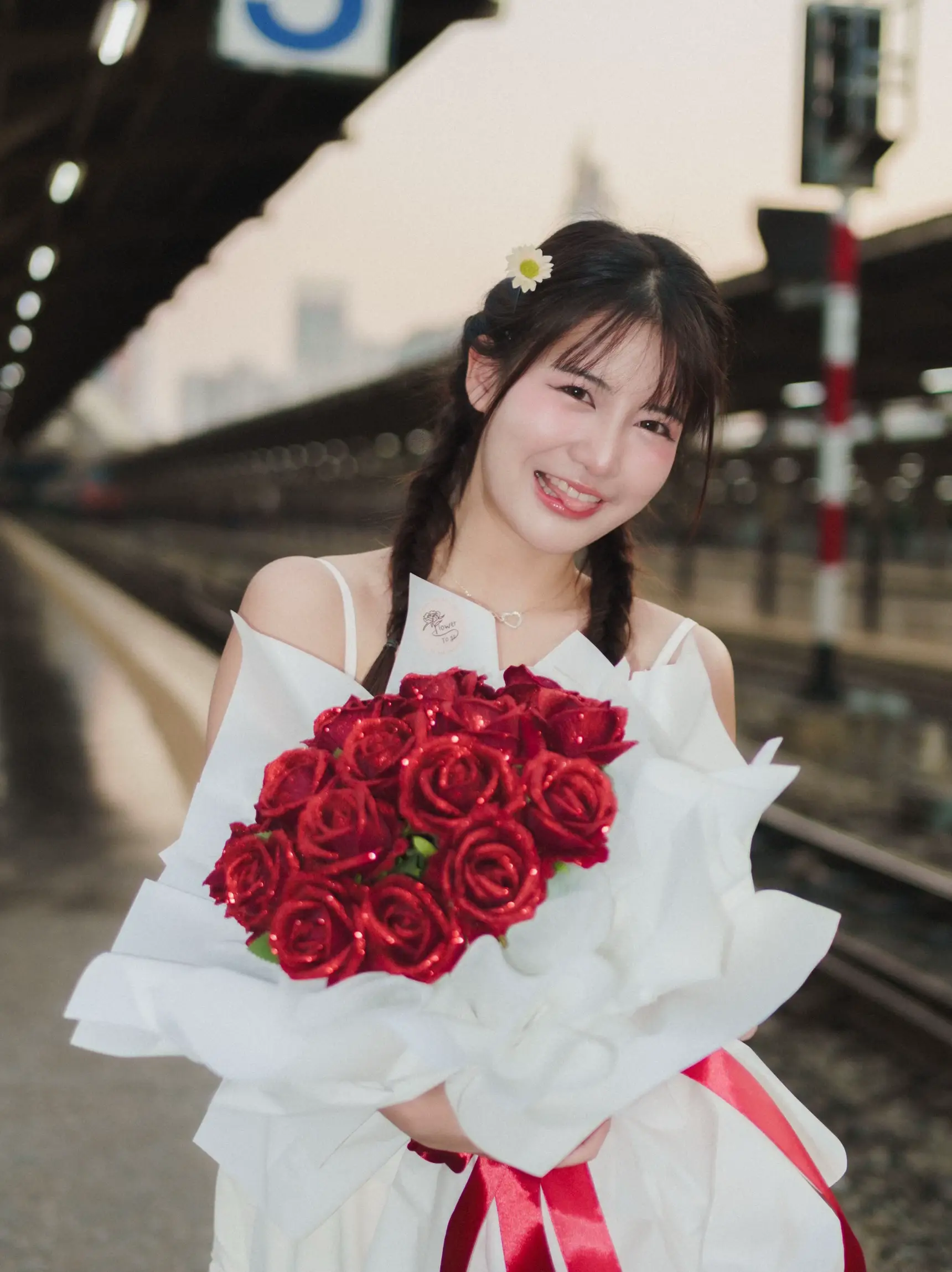 ถ่ายรูปเปิดแฟลช กับ ZV-E10 | แกลเลอรีที่โพสต์โดย ⠀B | Lemon8