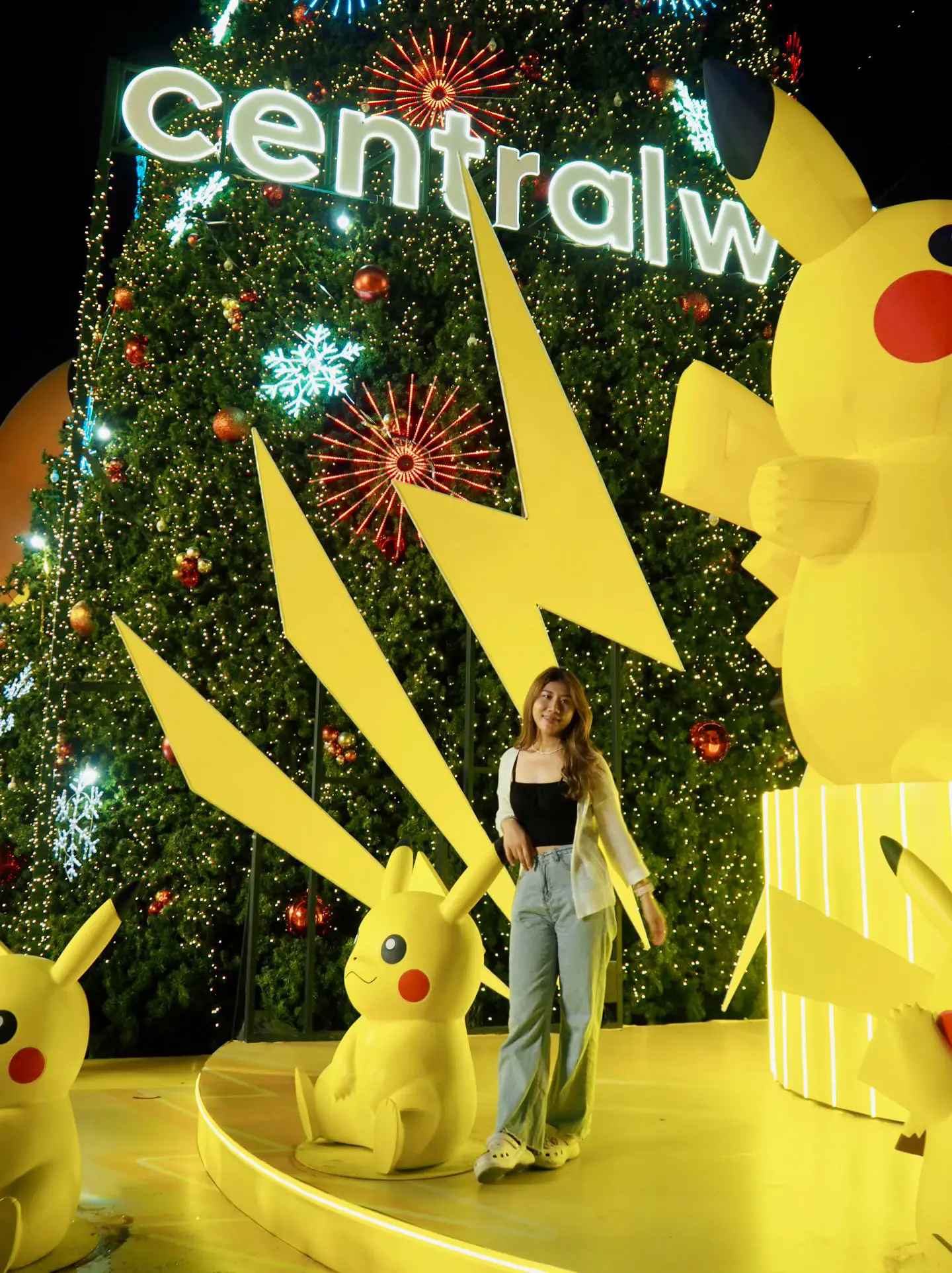 กิจกรรมฮีลใจ ถ่ายรูปเก๋ๆที่ เซ็นทรัลเวิลด์ | แกลเลอรีที่โพสต์โดย smile mint | Lemon8