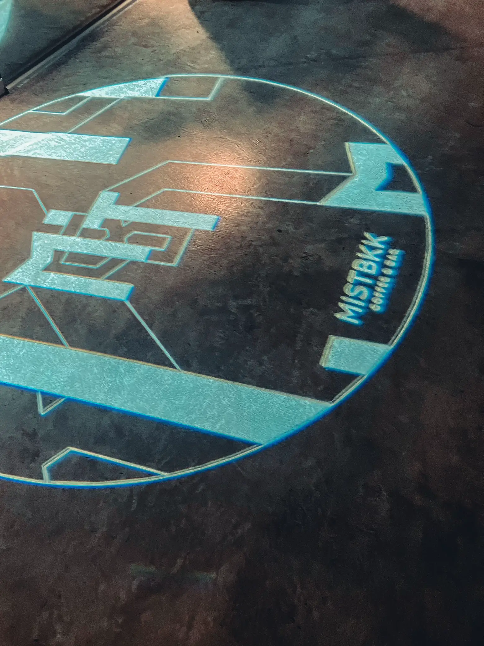 บาร์ฟีลดีใกล้BTS MistBKK | แกลเลอรีที่โพสต์โดย Vanillamode | Lemon8