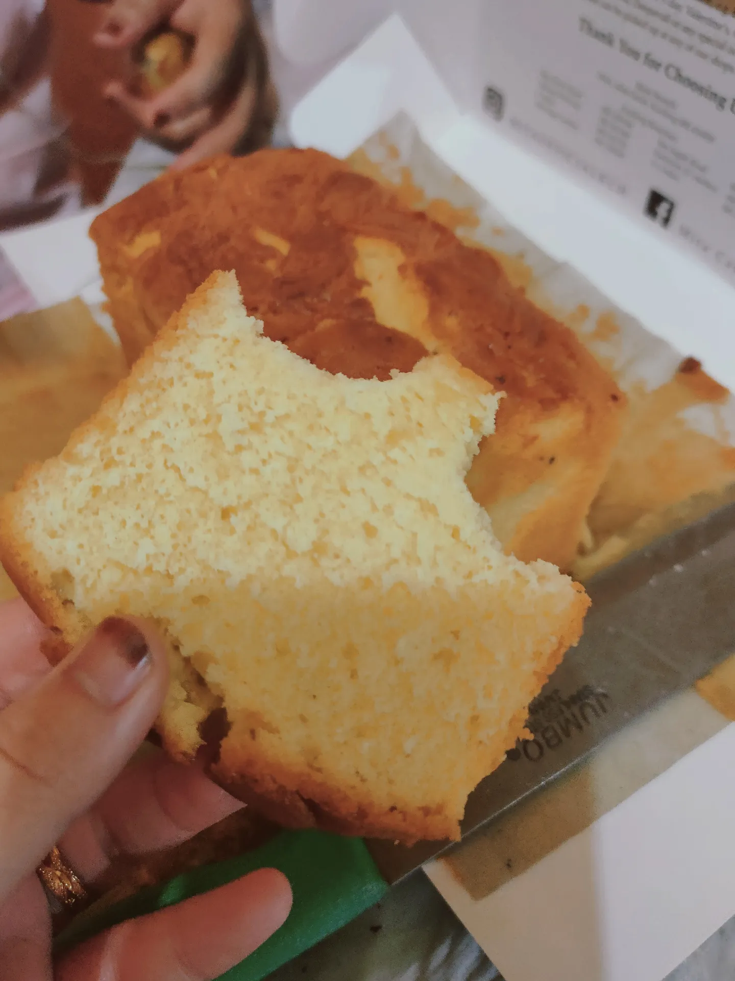 📍 Mita Cakehouse, Jalan Satok, Kuching Sarawak | Galeri disiarkan oleh ...