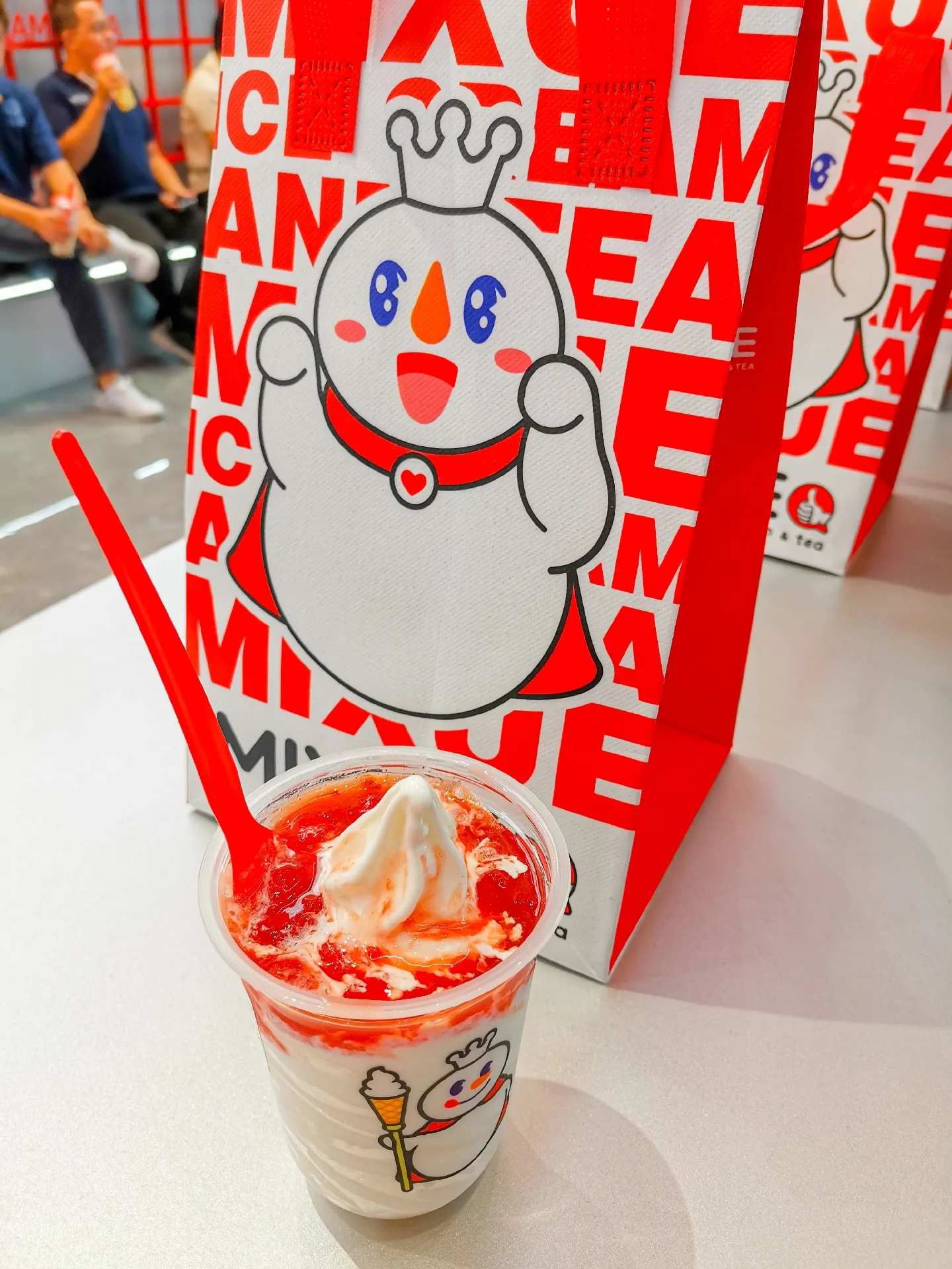 ร้านไอติม Mixue สัญชาติจีน เปิดใหม่ โปรจุก ๆ 26/8 | แกลเลอรีที่โพสต์โดย ...