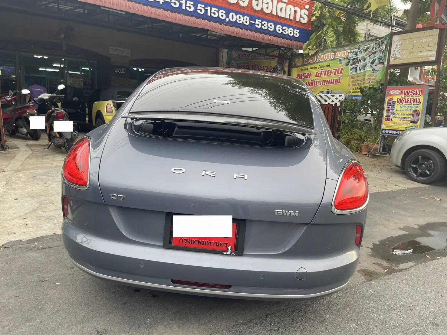 พรมปูพื้นเข้ารูปรถยนต์ ORA 07 | แกลเลอรีที่โพสต์โดย วิชชุดา | Lemon8