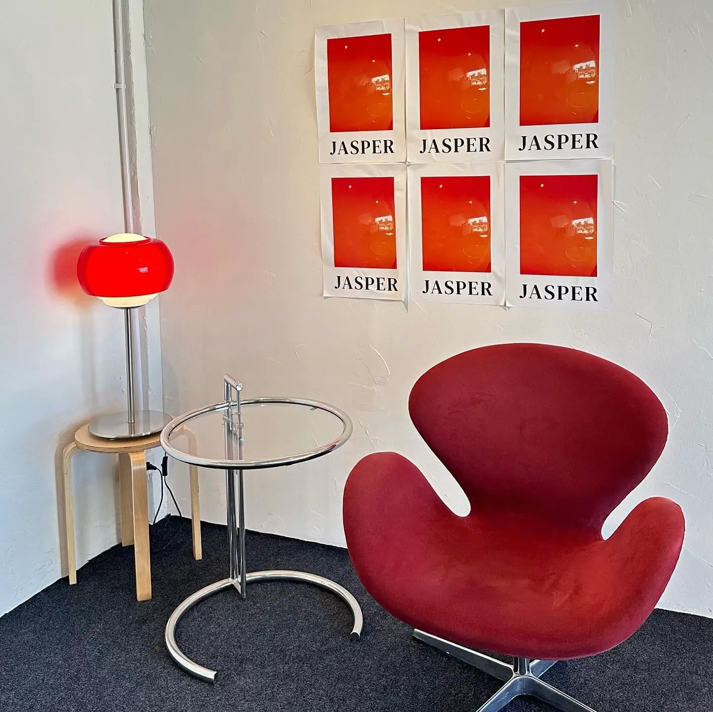 JASPER COFFEE คาเฟ่สีขาว แดง ที่ฉะเชิงเทรา | แกลเลอรีที่โพสต์โดย กวางไม่มีเขา | Lemon8