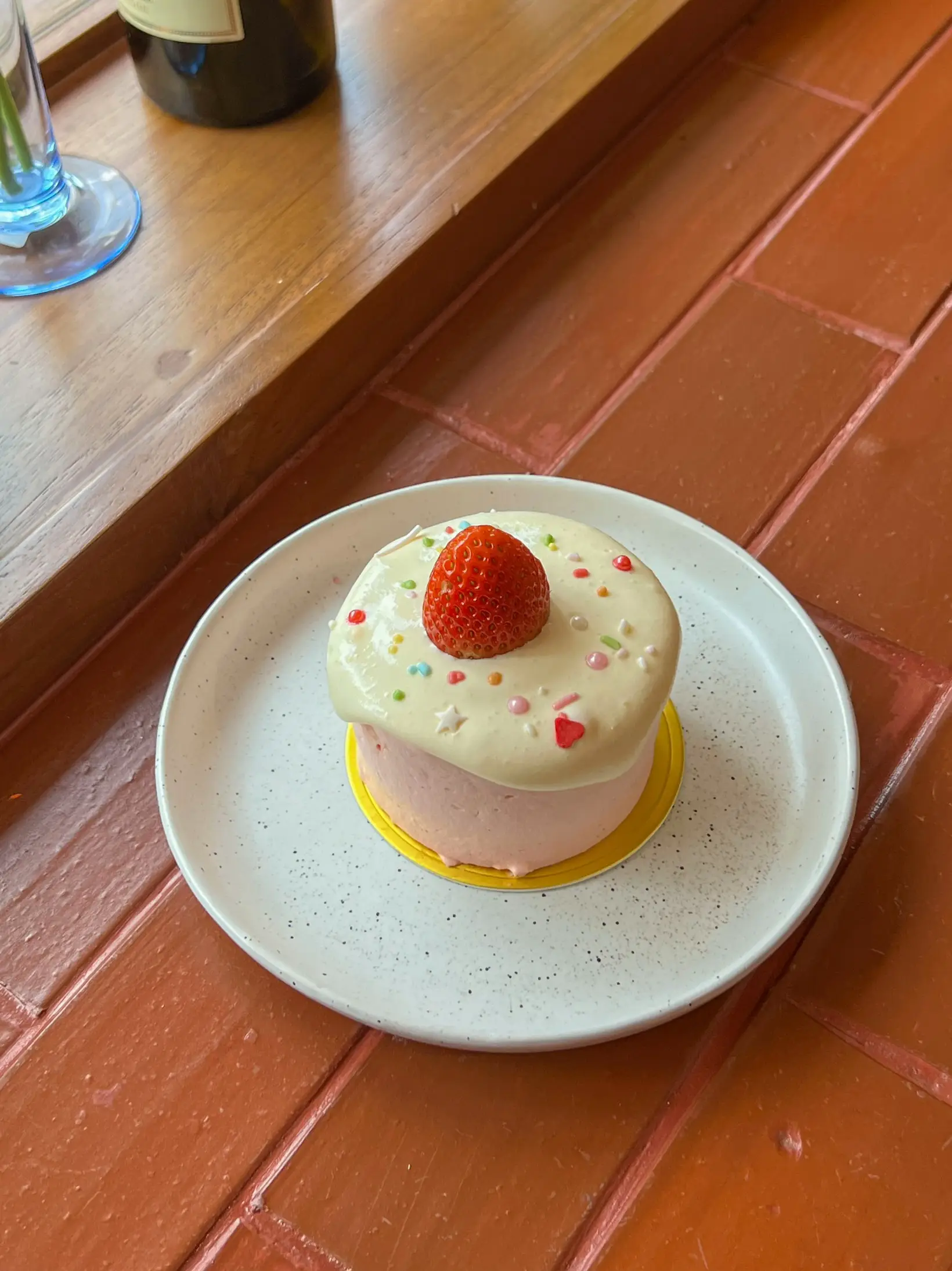 🥣🌷โฮมมี่คาเฟ่ย่านเพชรเกษมกับธีมดอกไม้สุดน่ารัก🎀🌥️ | แกลเลอรีที่โพสต์โดย Jabchaith | Lemon8