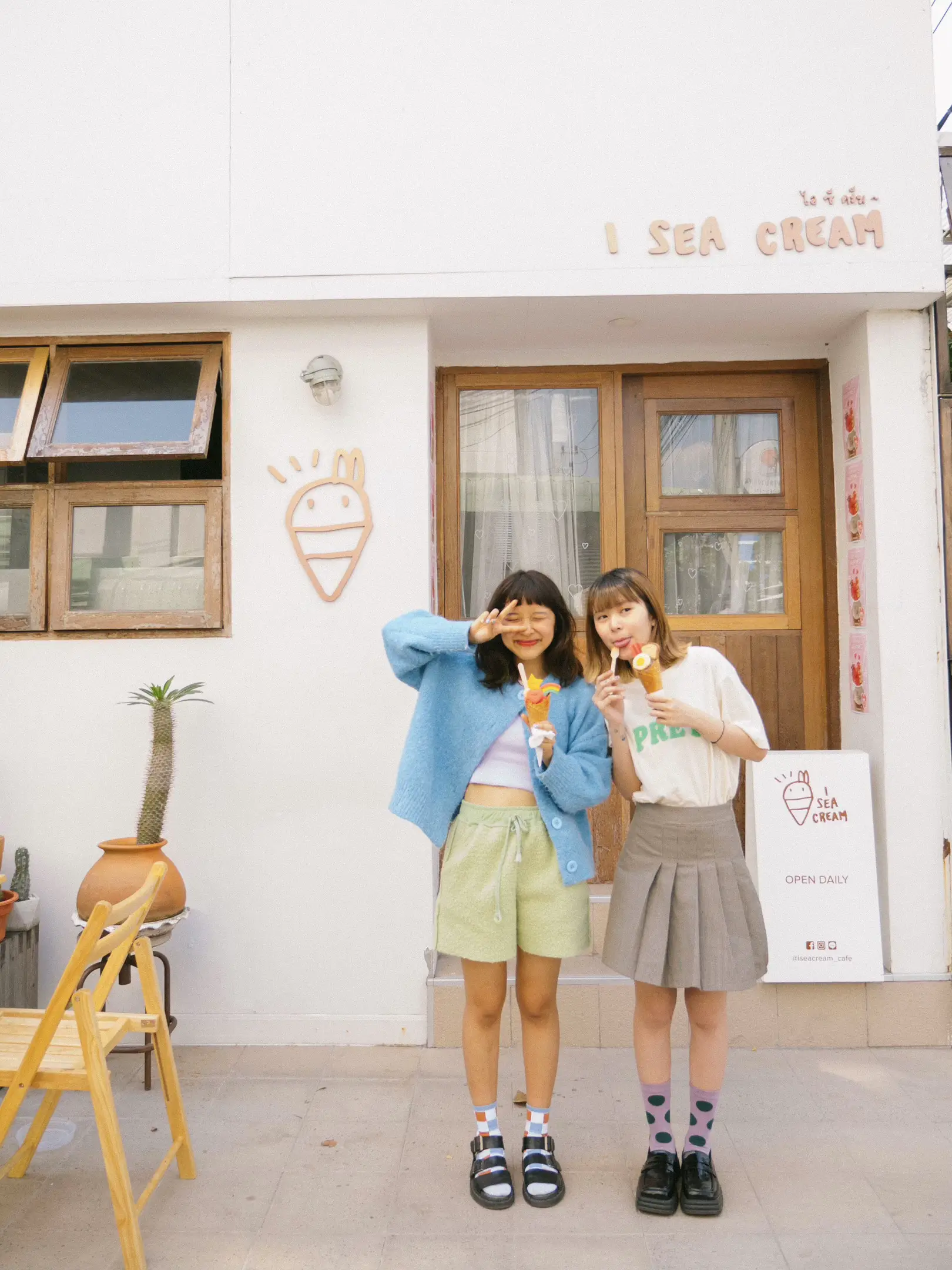 I Sea Cream คิ้วท์ทีที่บางแสน🐰🍦 | แกลเลอรีที่โพสต์โดย lbzero | Lemon8