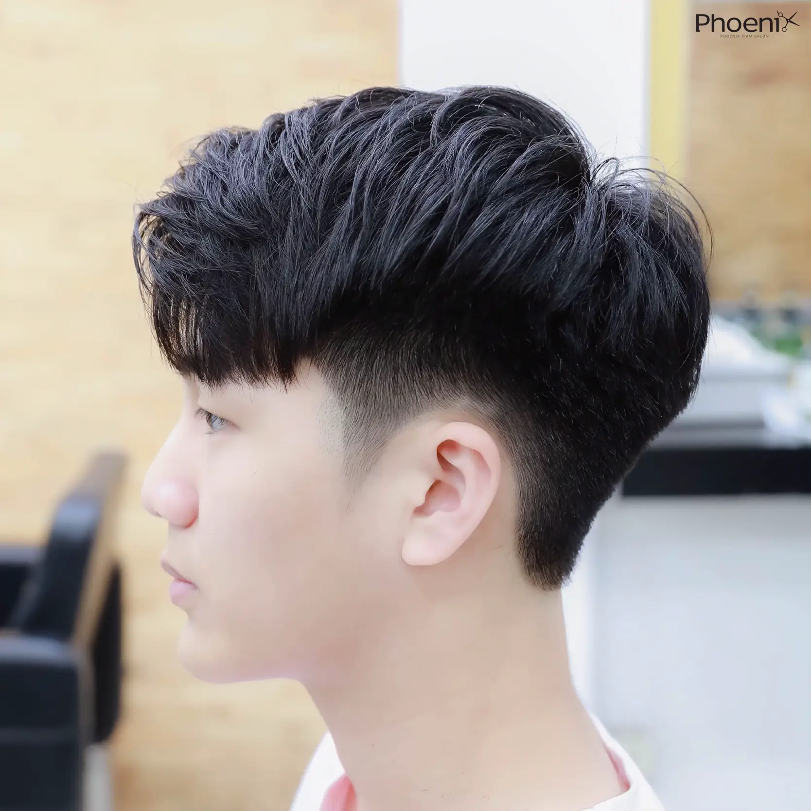 ไอเดียทรงผม COMMA HAIR | แกลเลอรีที่โพสต์โดย PHOENIX | Lemon8