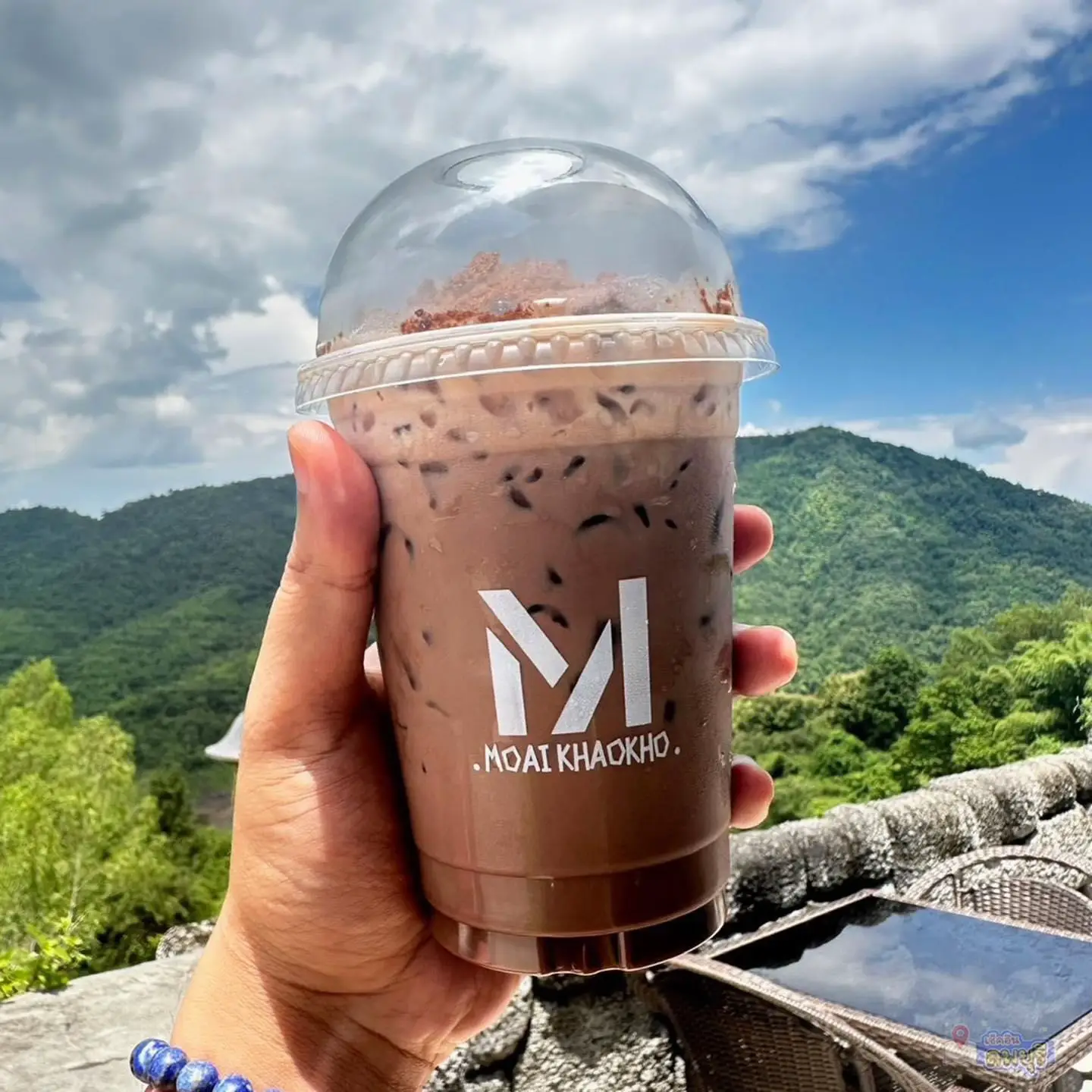 โมอายคาเฟ่ Moai Coffee 🍰☕️ | แกลเลอรีที่โพสต์โดย เช็คอินลพบุรี | Lemon8