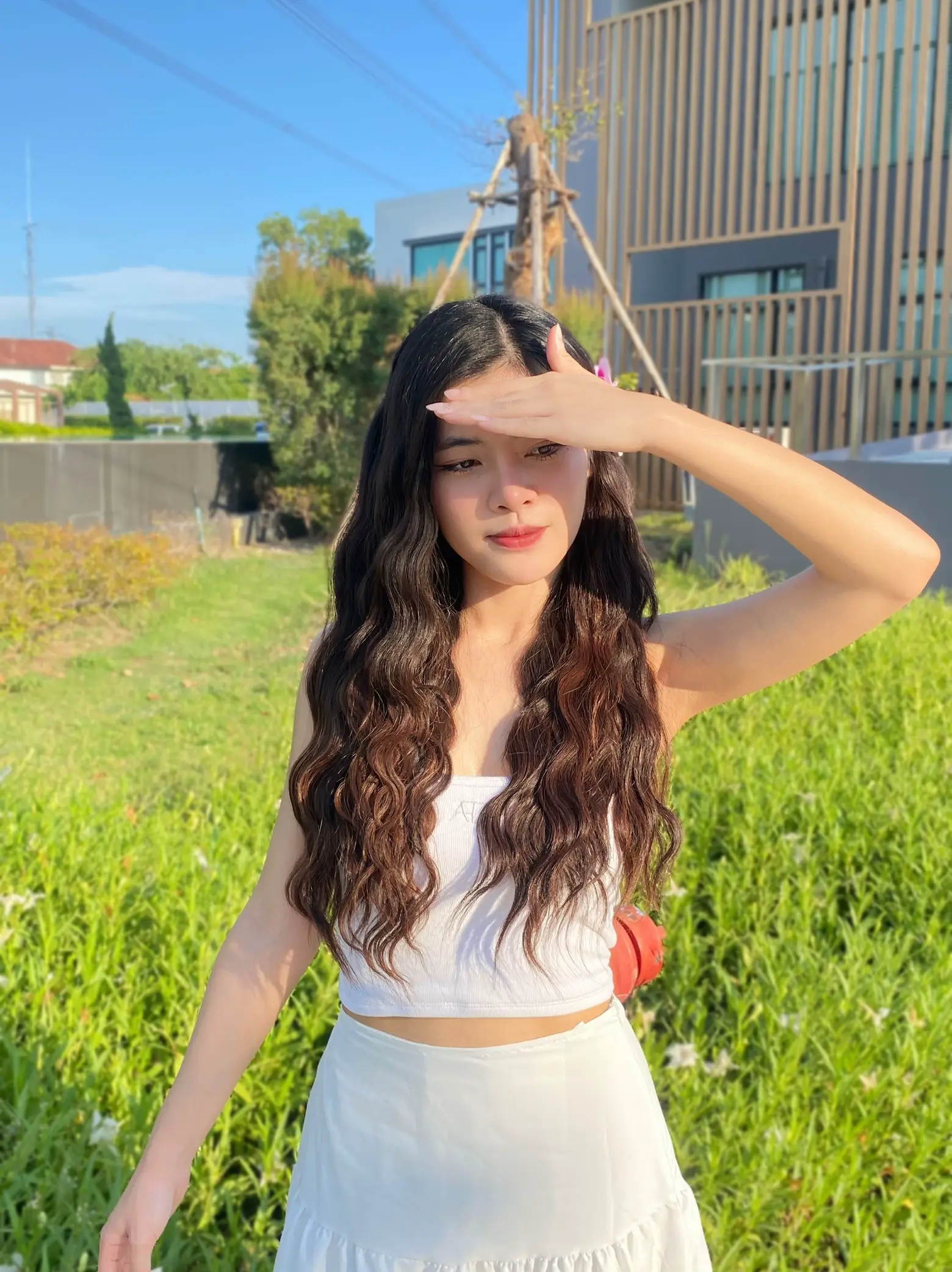 หนีบกิ๊บครึ่งหัว ให้ผมเด้ง และดูหนา | วิดีโอที่เผยแพร่โดย Mildmalaii | Lemon8