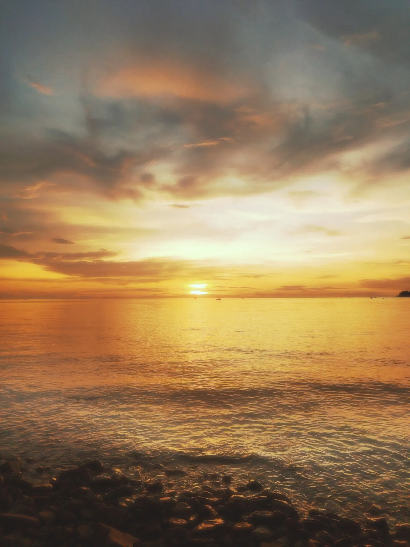 The Sunset | Gallery posted by LifeInsightsHub | Lemon8