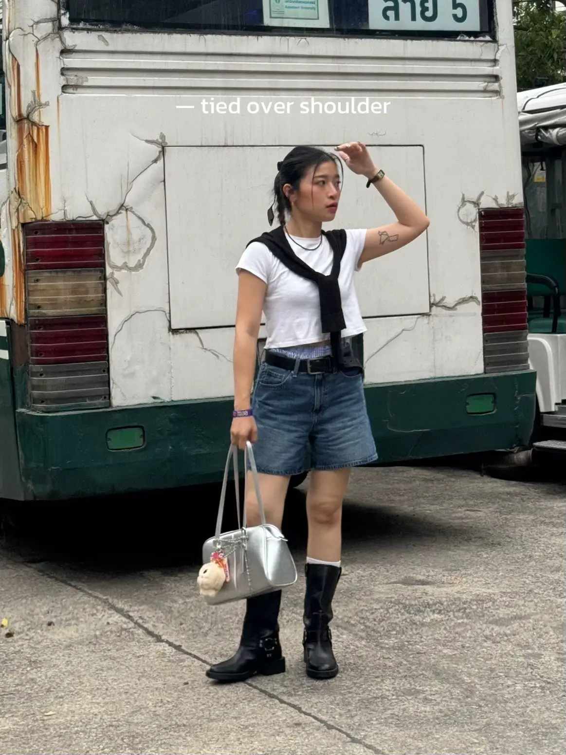 1Piece, 4Ways 〰️ คาร์ดิแกนดำเบสิคกับ4ลุคเท่ๆคูลๆ🖤 | แกลเลอรีที่โพสต์โดย ...