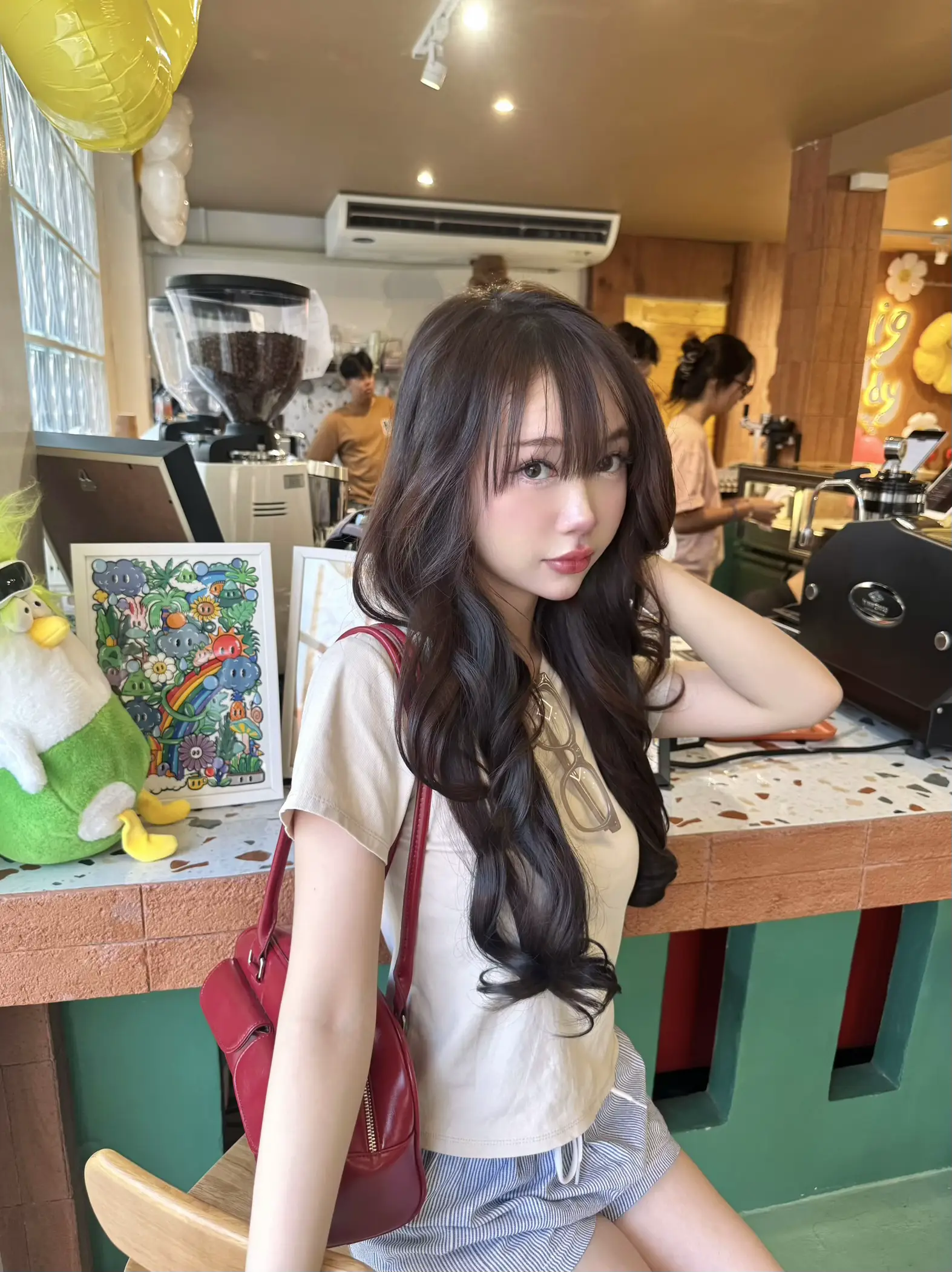 ไอเดียแต่งตัวสุดคิ้วท์ แต่งตัวไปคาเฟ่ชิวล์ๆ #OOTD 📸🗯️🧽🍅 | แกลเลอรีที่โพสต์โดย Porkaew | Lemon8