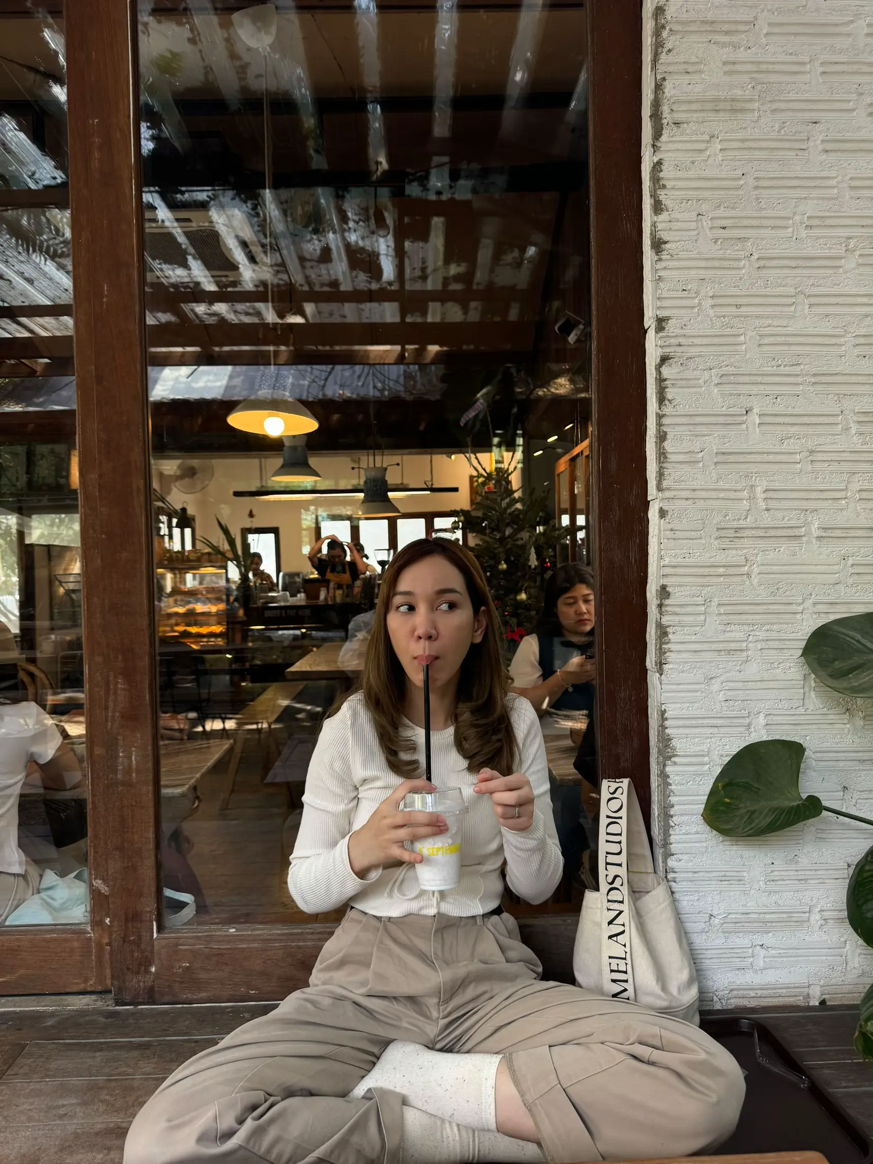 Coffee shop. Best "Saraburi." Descent Dey. | Gallery posted by Locator.Th🌊🌳🗺🏔 | Lemon8