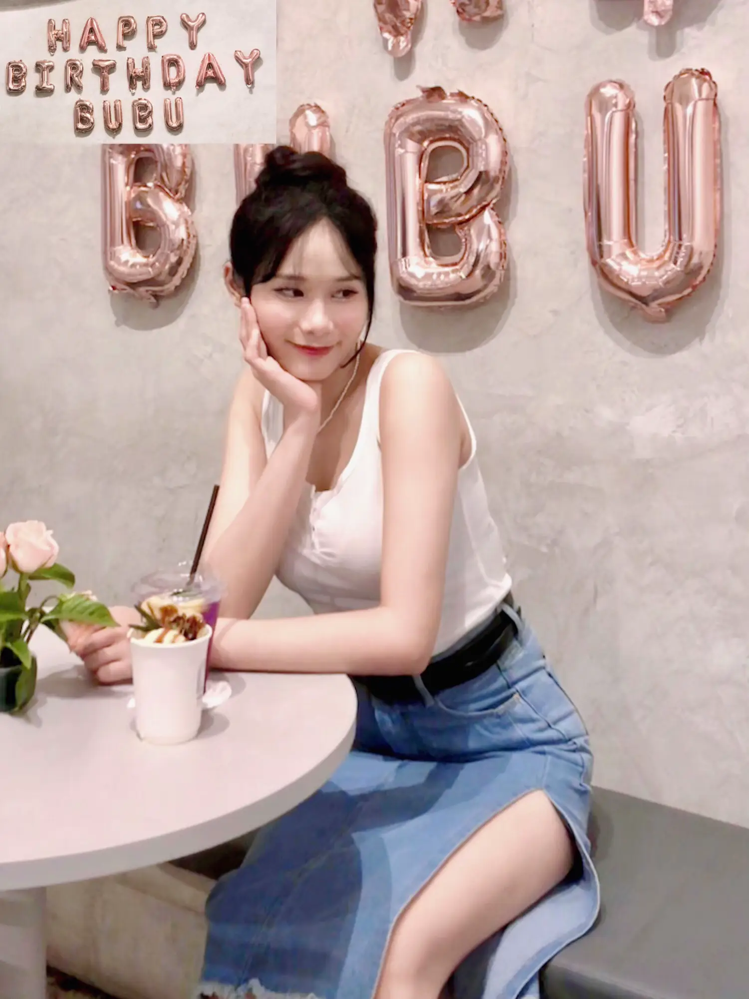 Taeyong Cafe Brithday 2024🎂🌹 | แกลเลอรีที่โพสต์โดย Ai-Ko | Lemon8