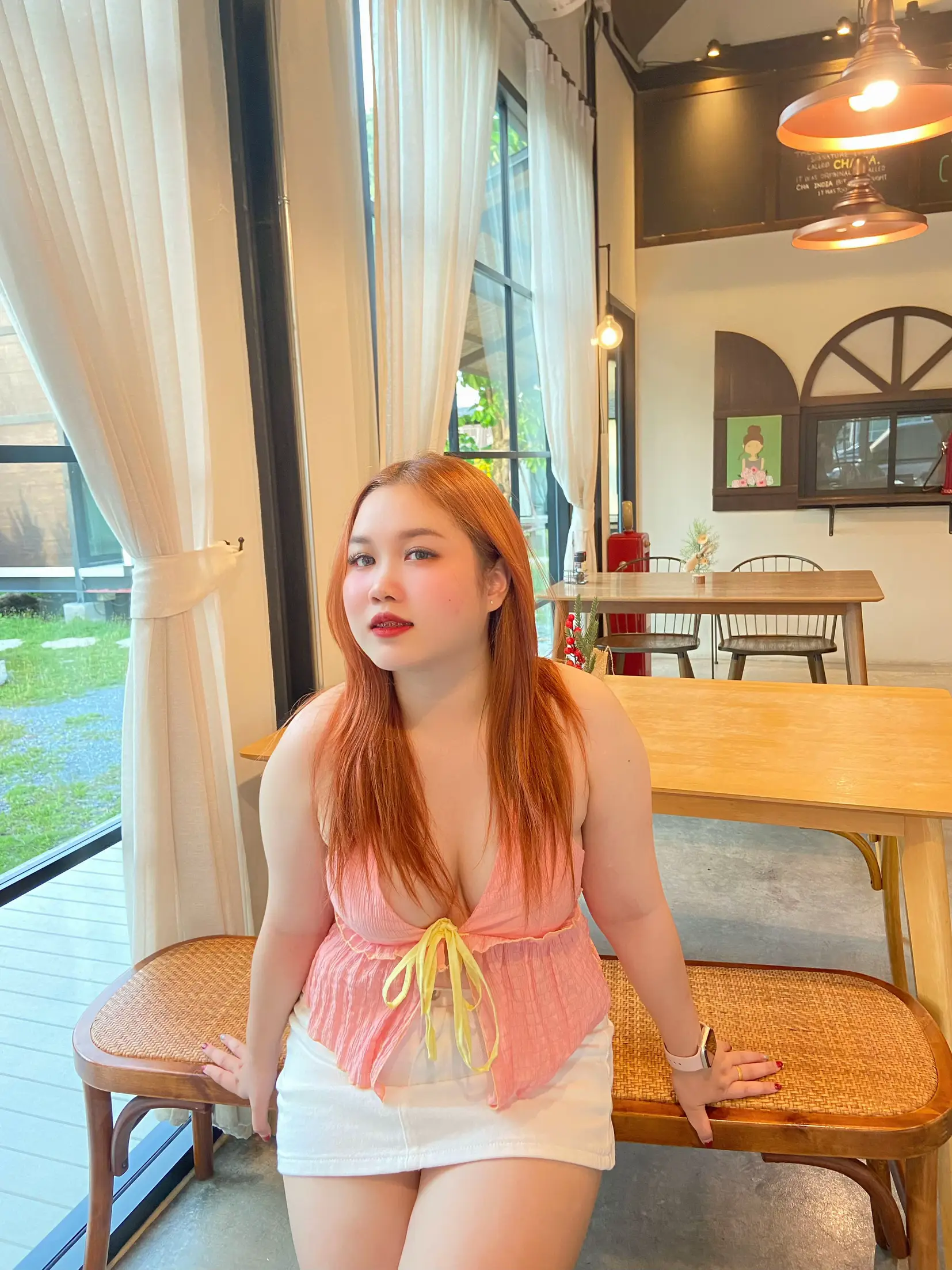 แต่งตัวไปคาเฟ่กัน💗 | แกลเลอรีที่โพสต์โดย Milk | Lemon8