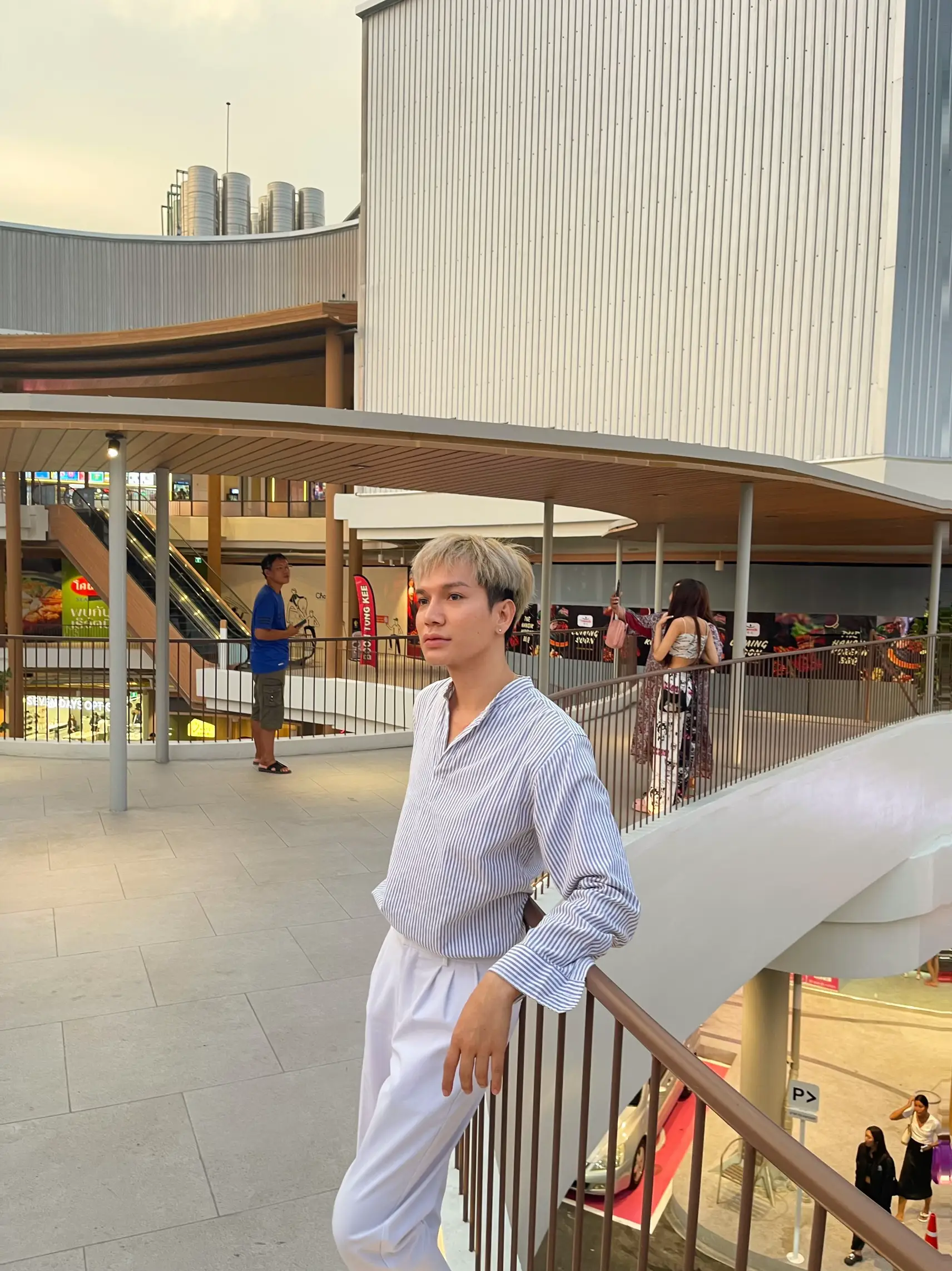 พึ่งไป Charn at Avenue Chaengwattana มา สวยมาก | แกลเลอรีที่โพสต์โดย ...