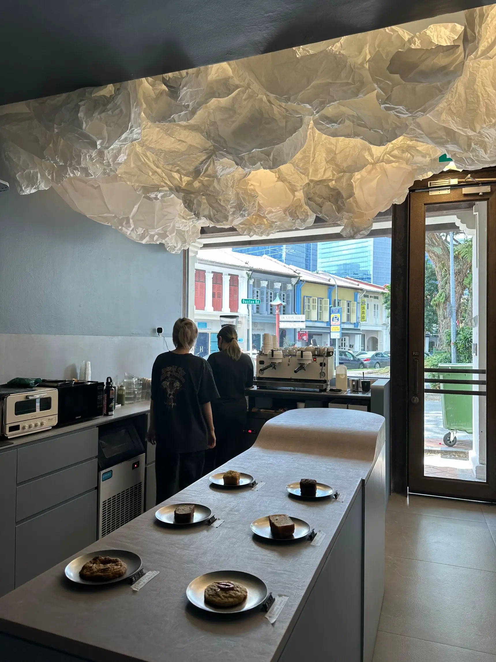 cloud; i highly reccomend this cafe!! ☁️🤍 | Gallery posted by yunqi 🧸 🍵 ...