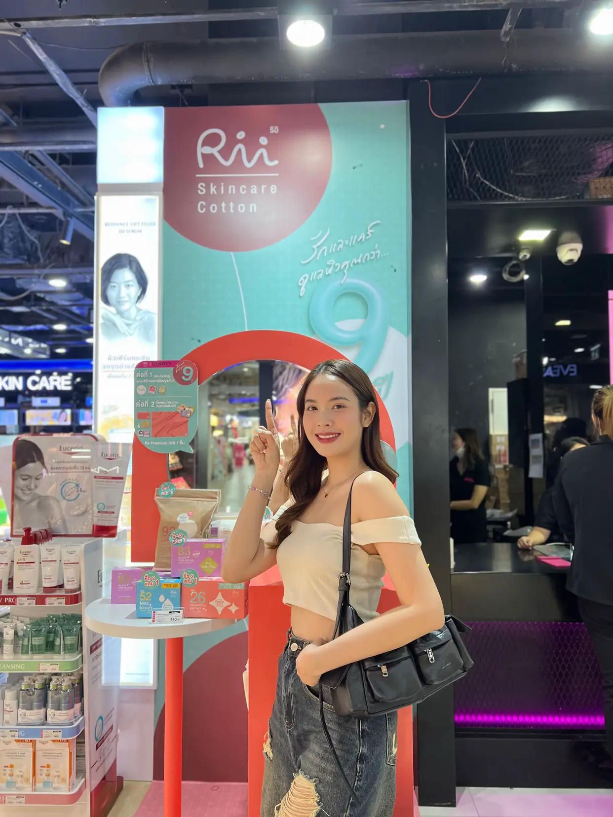 Rii จัดบูธฉลองครบรอบ 9 ปี ทดลองใช้ฟรีทุกรุ่น! | แกลเลอรีที่โพสต์โดย Inkkyinkz | Lemon8