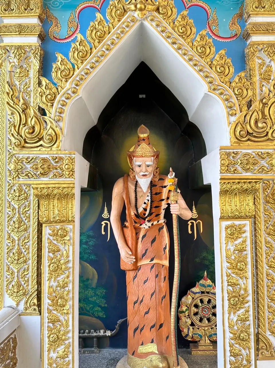 🛕วัดโพธิทอง พระราม 2 เขตจอมทอง | แกลเลอรีที่โพสต์โดย TuK_Arisa | Lemon8